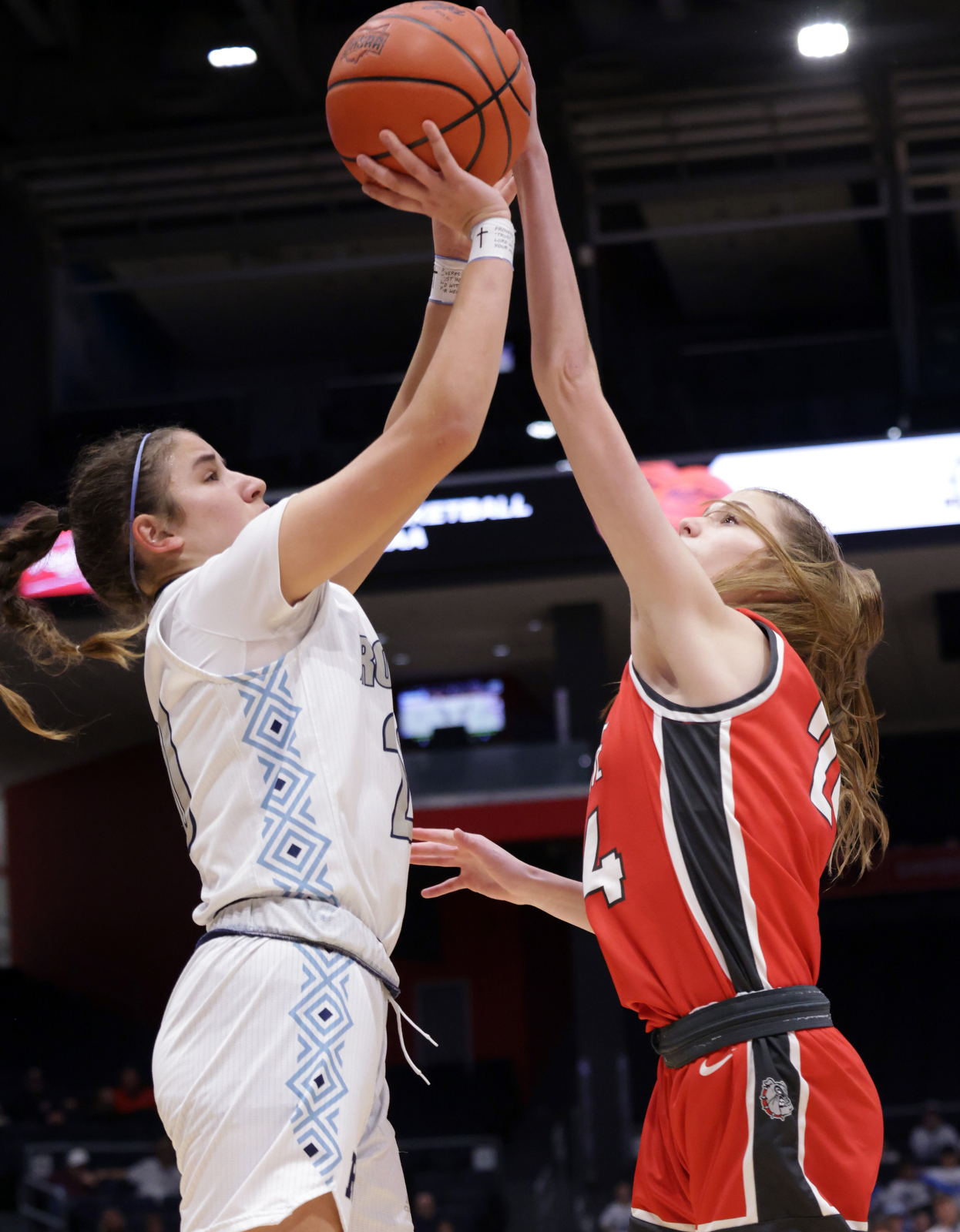 Rootstown vs Columbus Grove, Div VI, girl's basketball finals ...