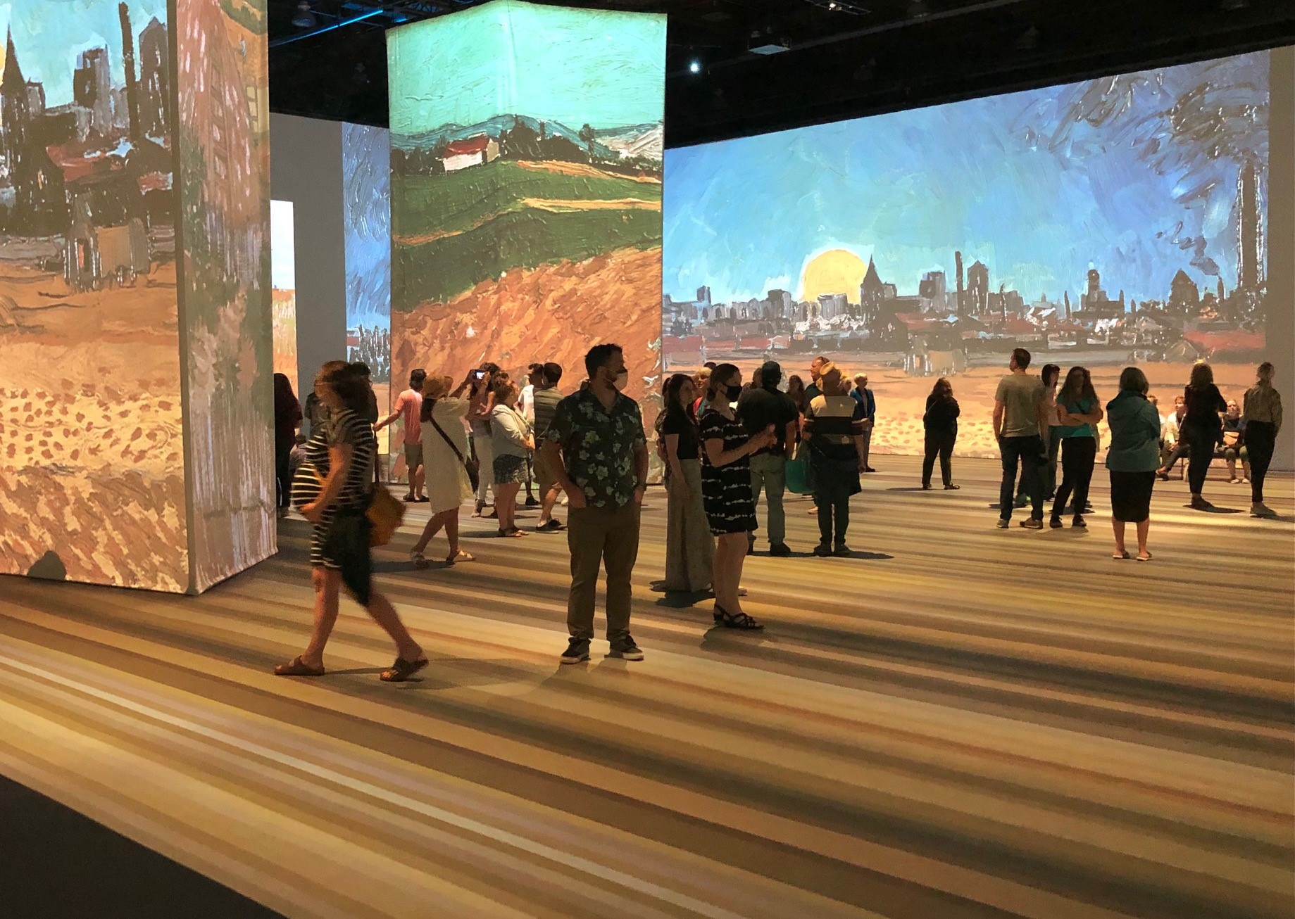 Beyond van Gogh: The Immersive Experience at TCF Center in Detroit ...