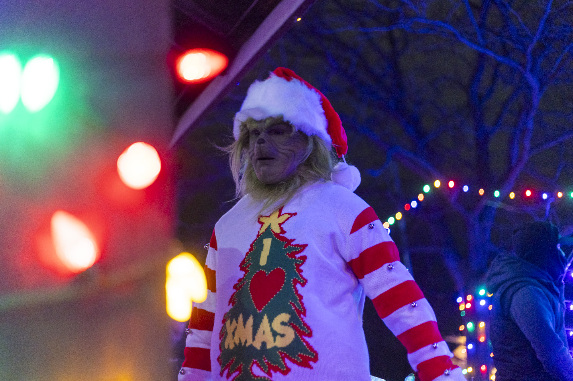 Sixth Annual Tree Lighting - mlive.com