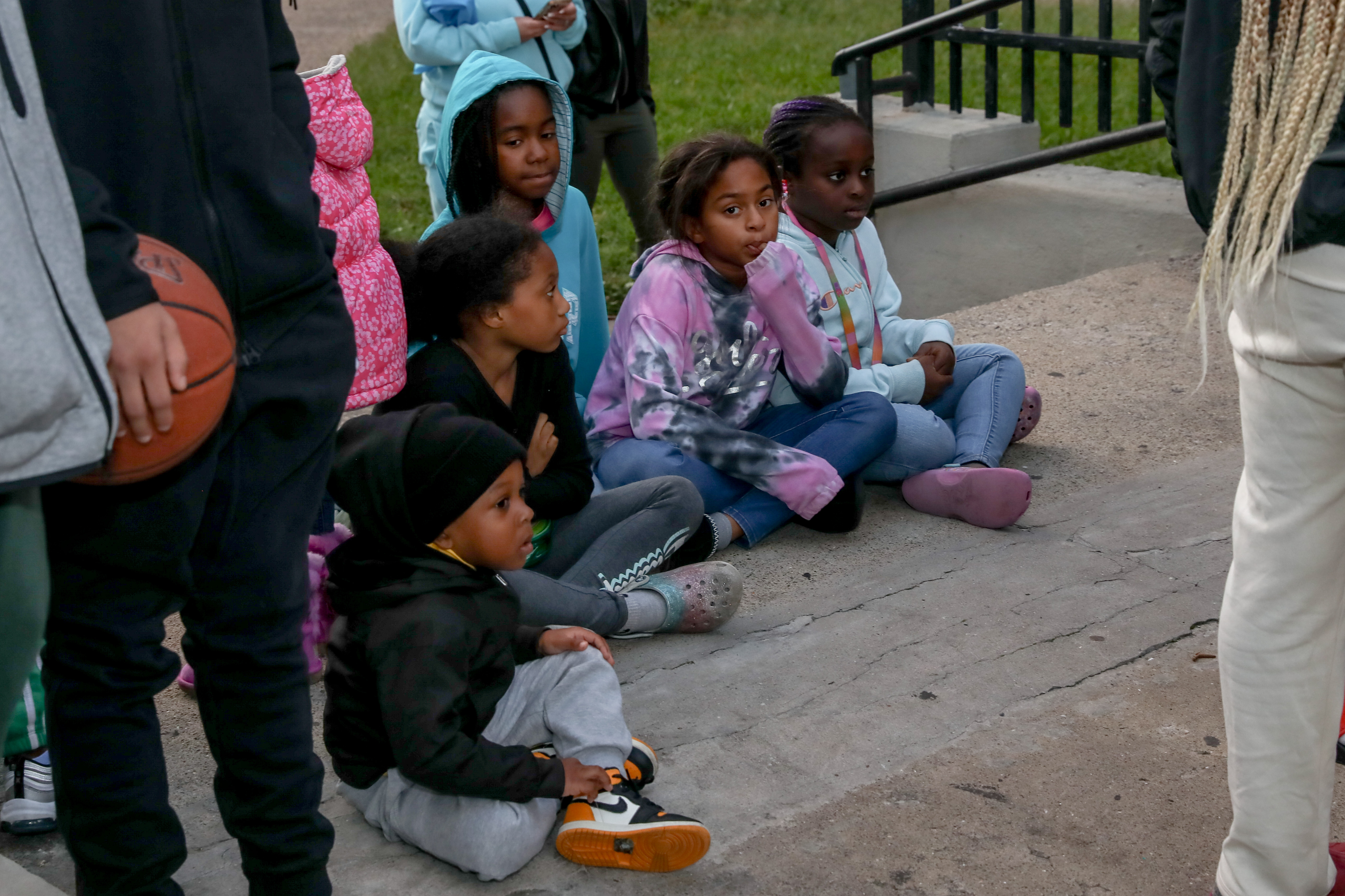 Candlelight vigil held to celebrate life of 13-year-old Staten Island ...