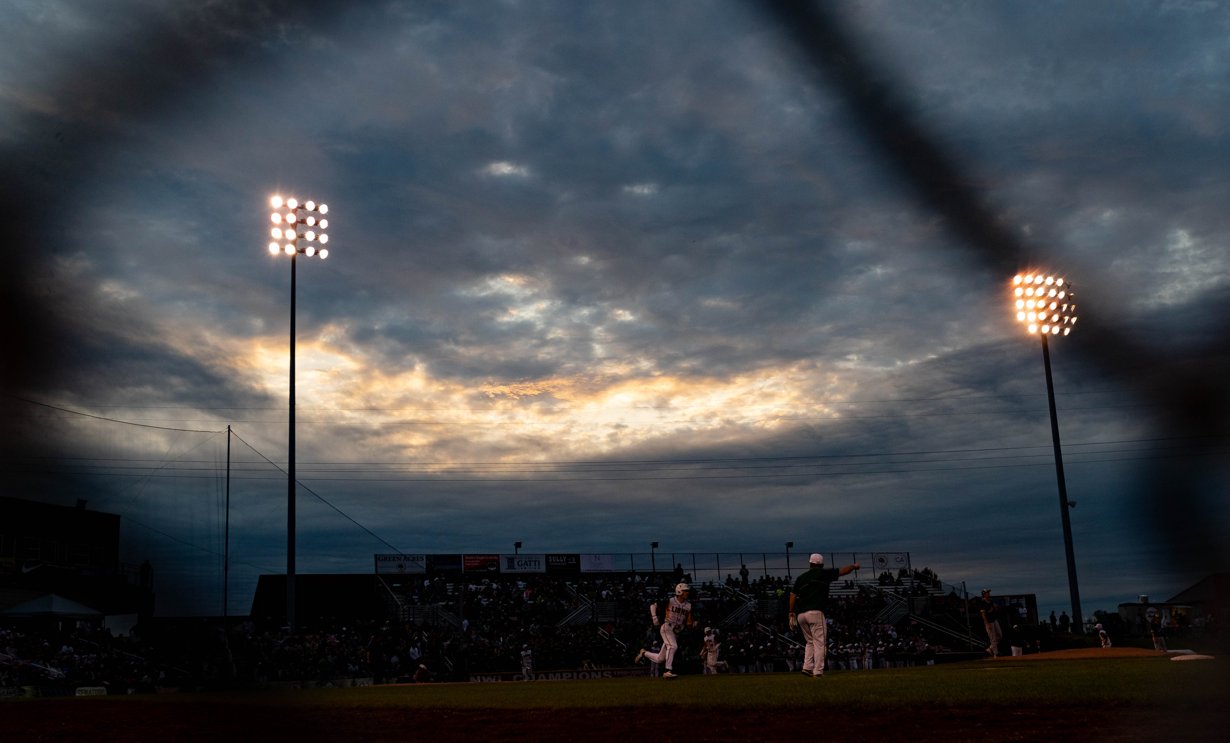 West Linn beats Canby for Class 6A baseball state championship ...