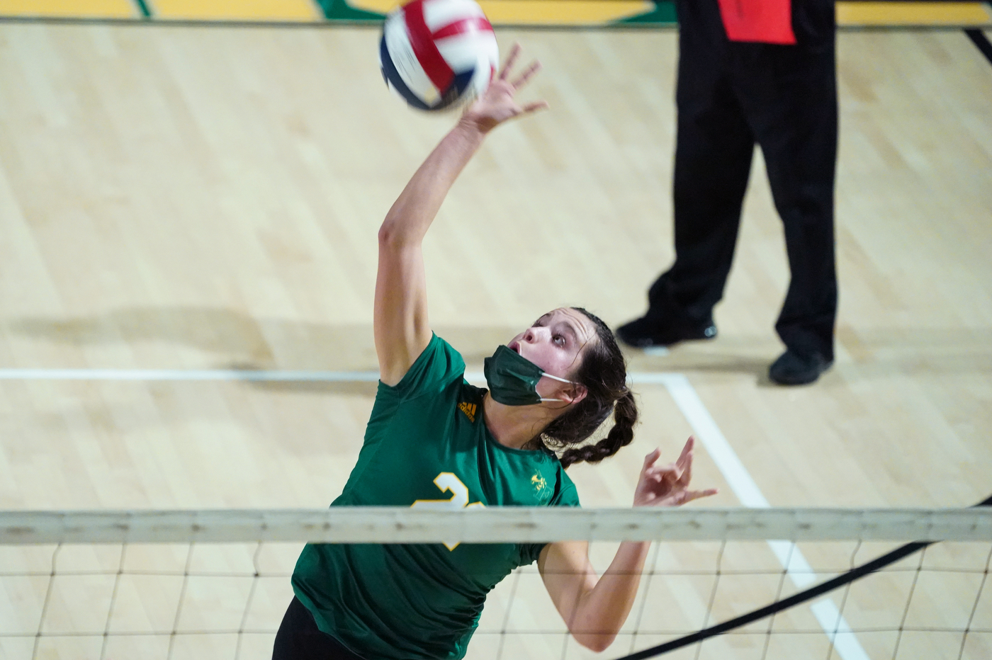 Parkland girls volleyball plays Emmaus in the 2021 EPC final ...