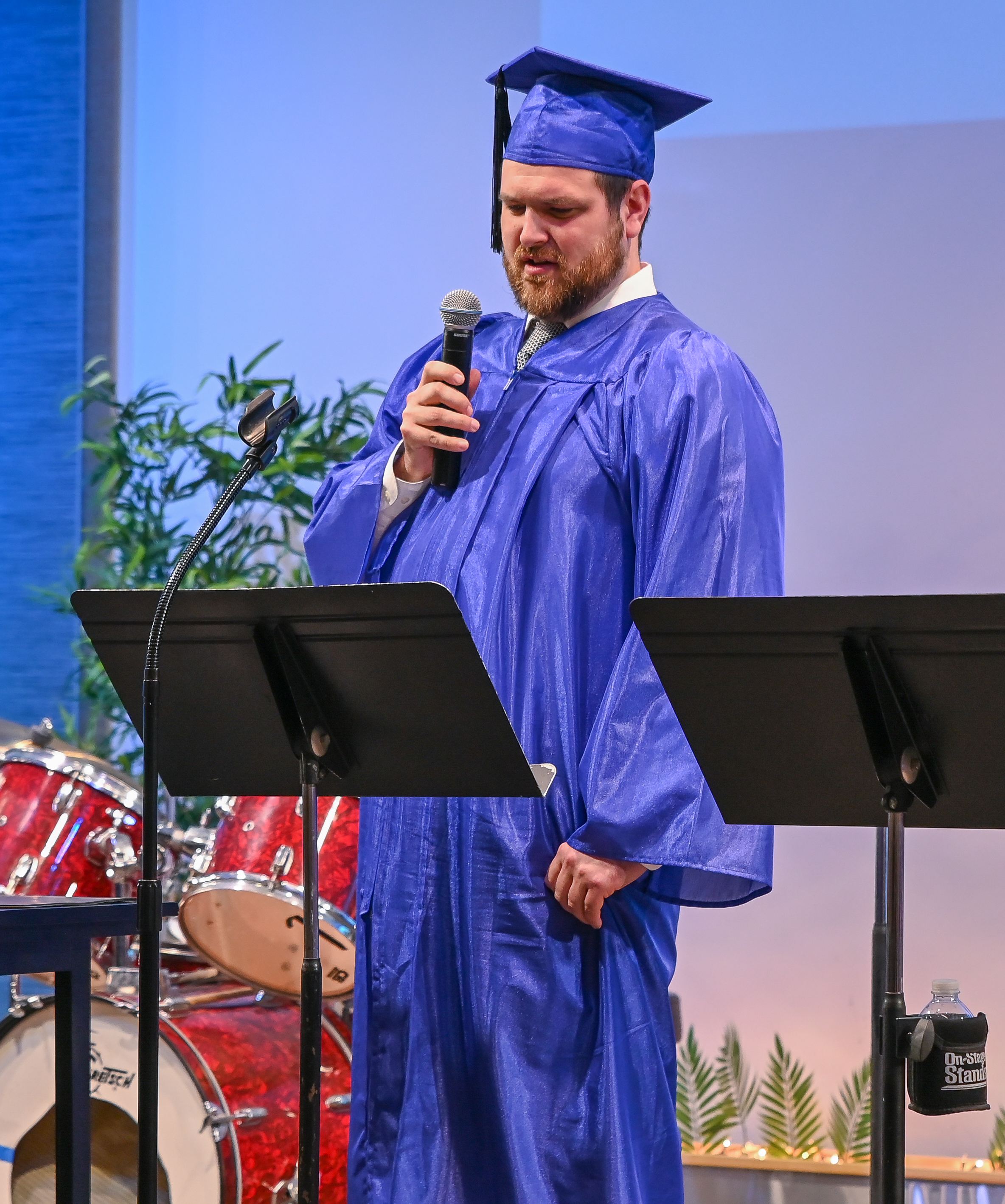 Rehabilitated graduates honored at Springfield Rescue Mission ceremony ...