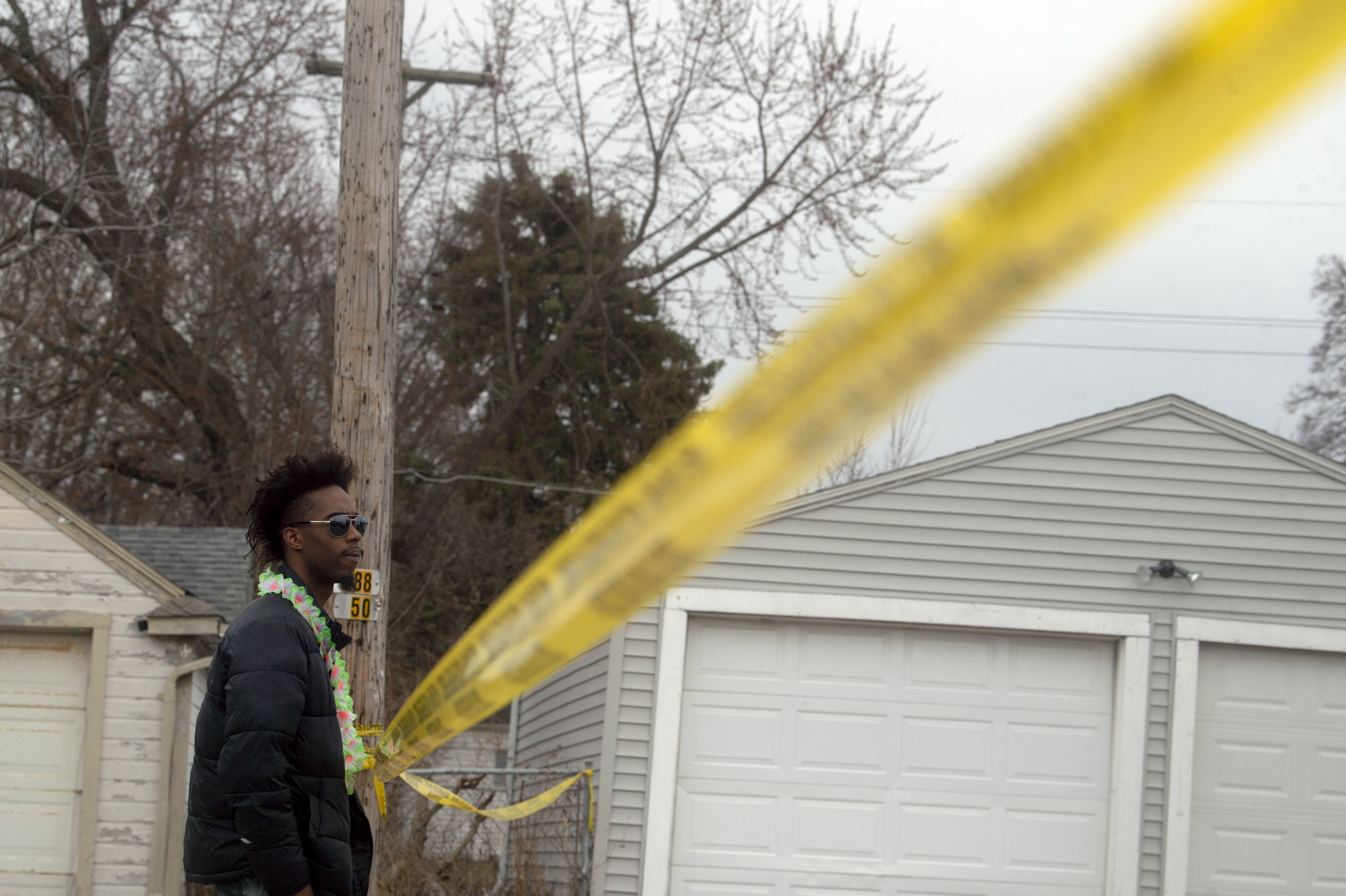 One dead after midday homicide on Flint's west side - mlive.com