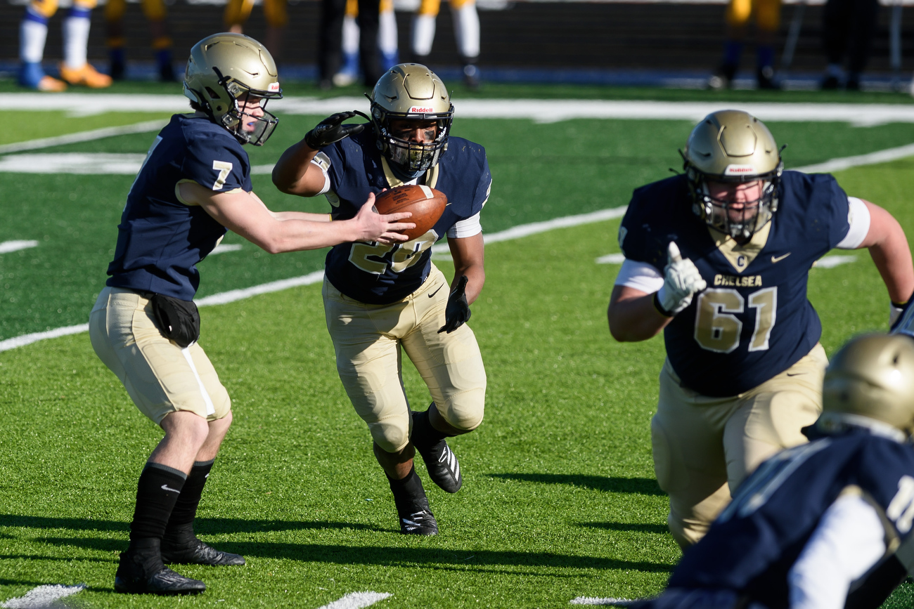 Chelsea vs. Flint Kearsley regional final football - mlive.com