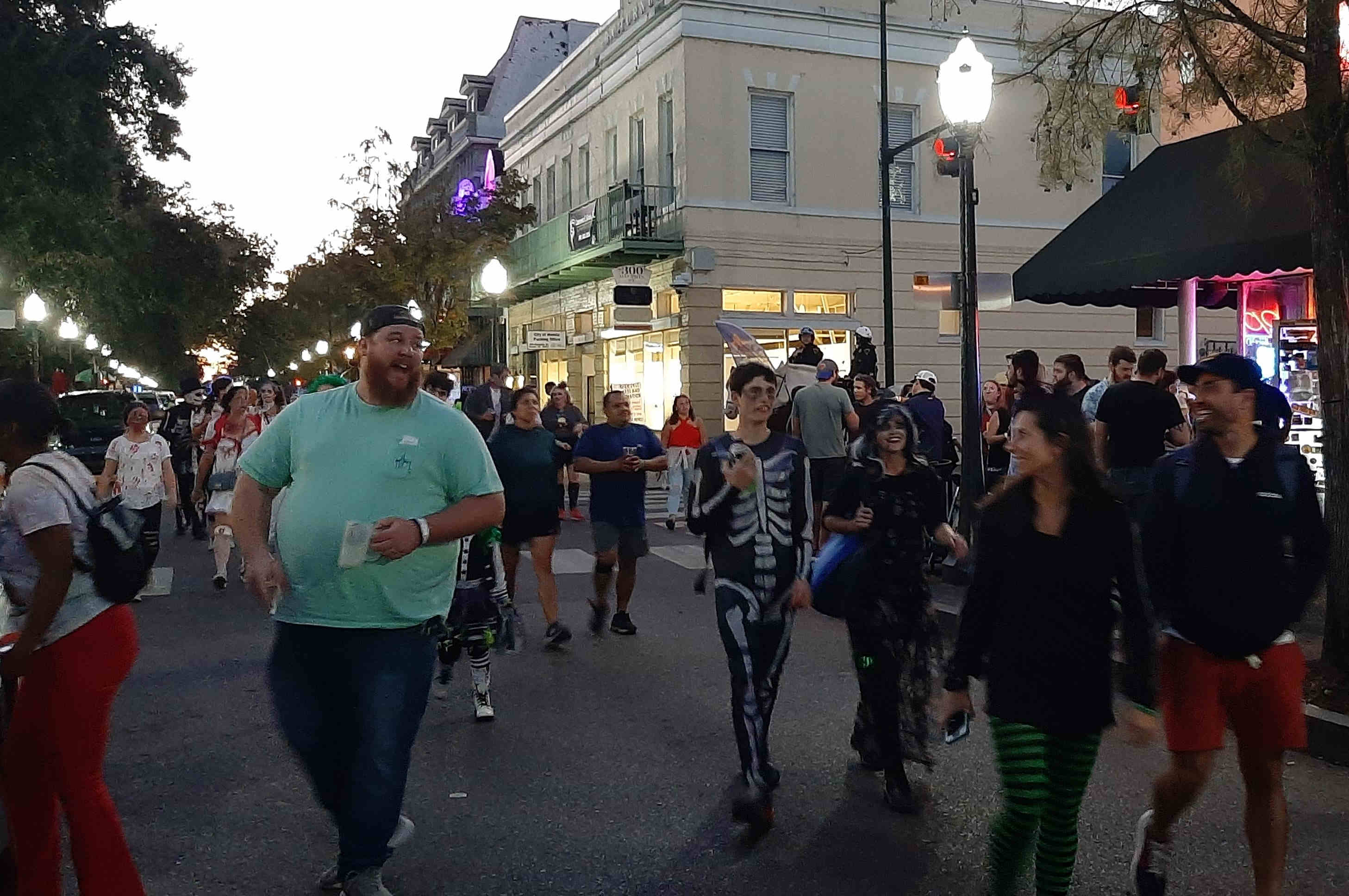 Mobile Midnight Maskers Zombie Run - al.com