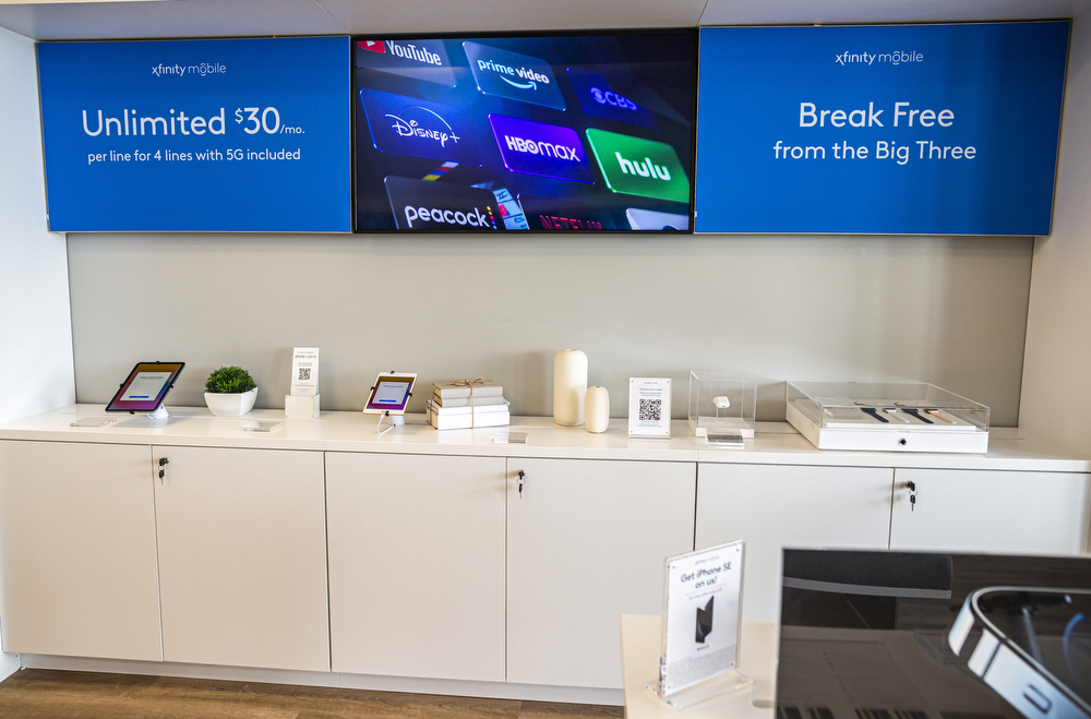 New Xfinity store opens at Hershey Square shopping center - pennlive.com