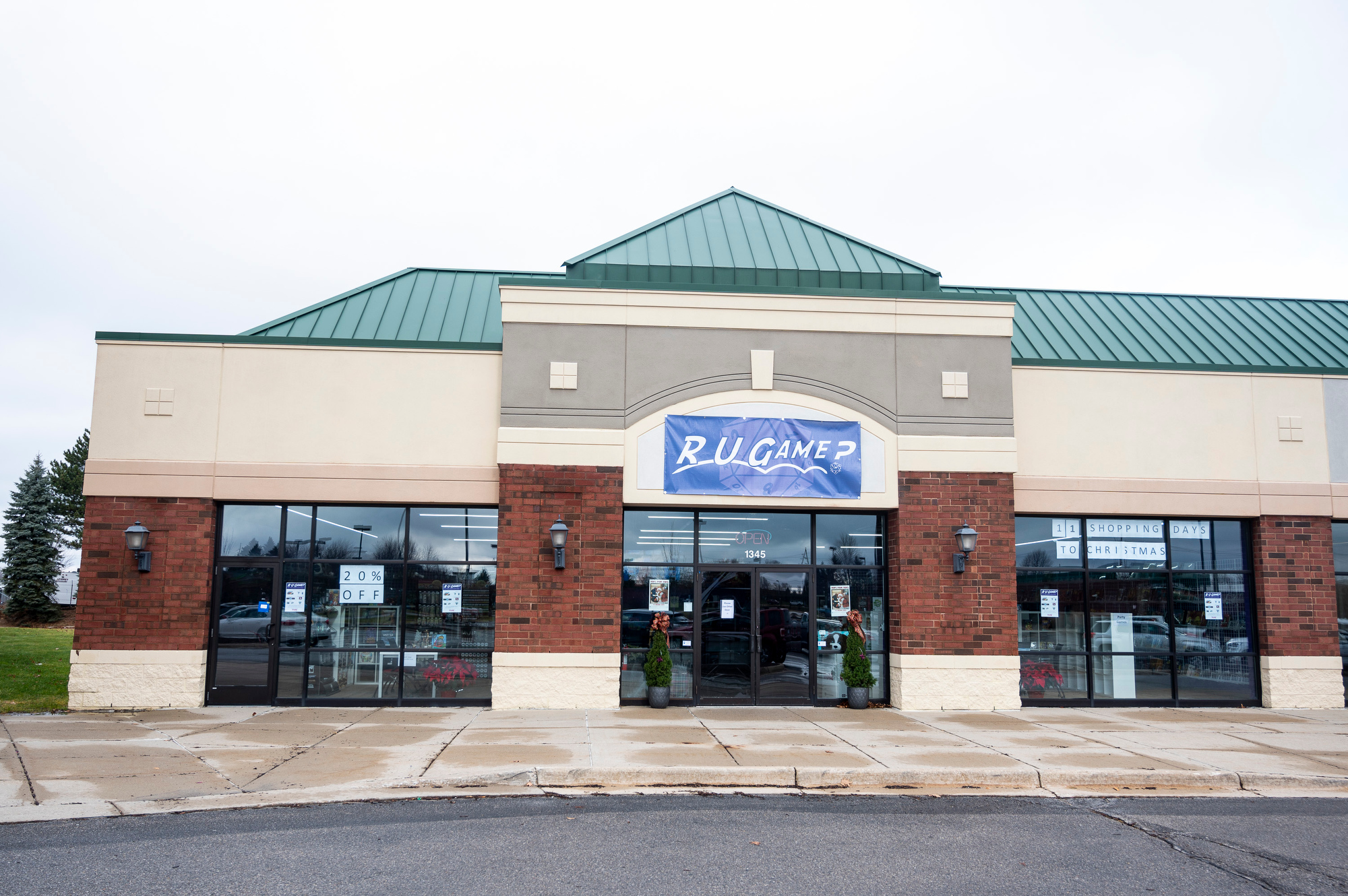 R U Game opens in Saline - mlive.com