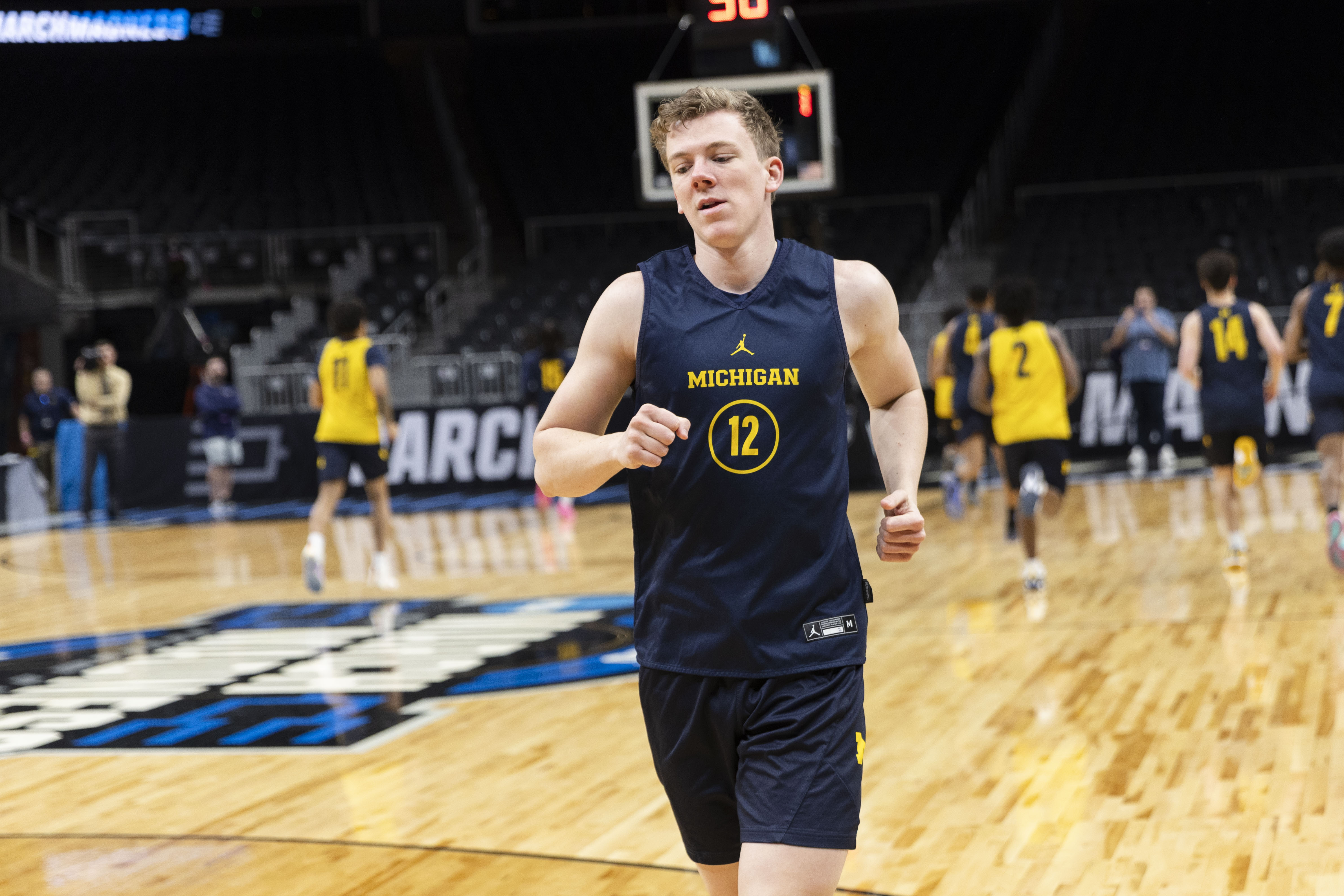 Michigan basketball practices at Sweet 16 - mlive.com