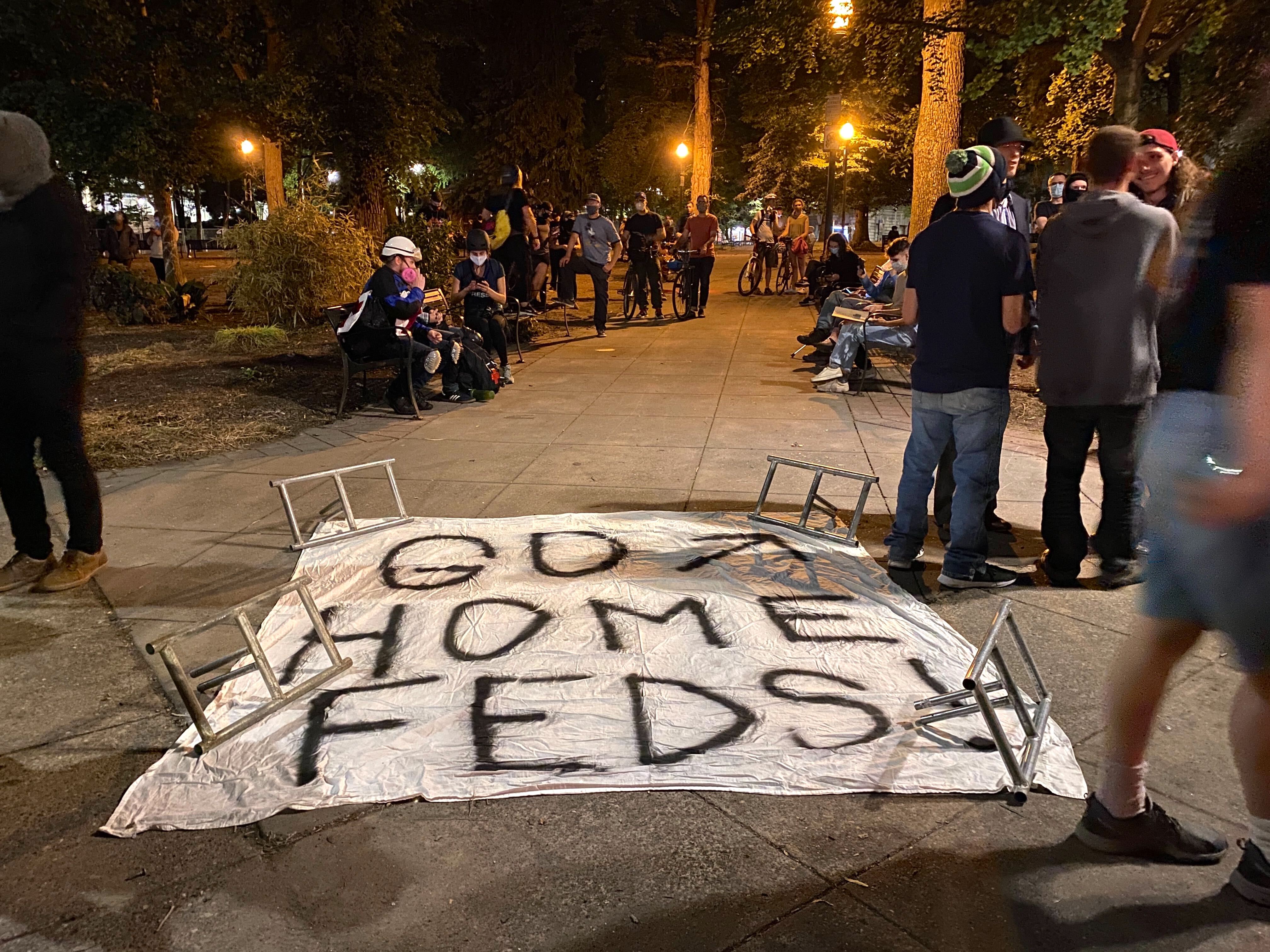 Portland protests continue for 52nd night - oregonlive.com