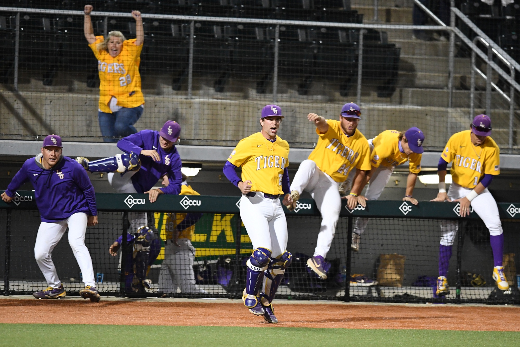 Oregon Ducks vs. LSU Tigers in Eugene Regional - oregonlive.com