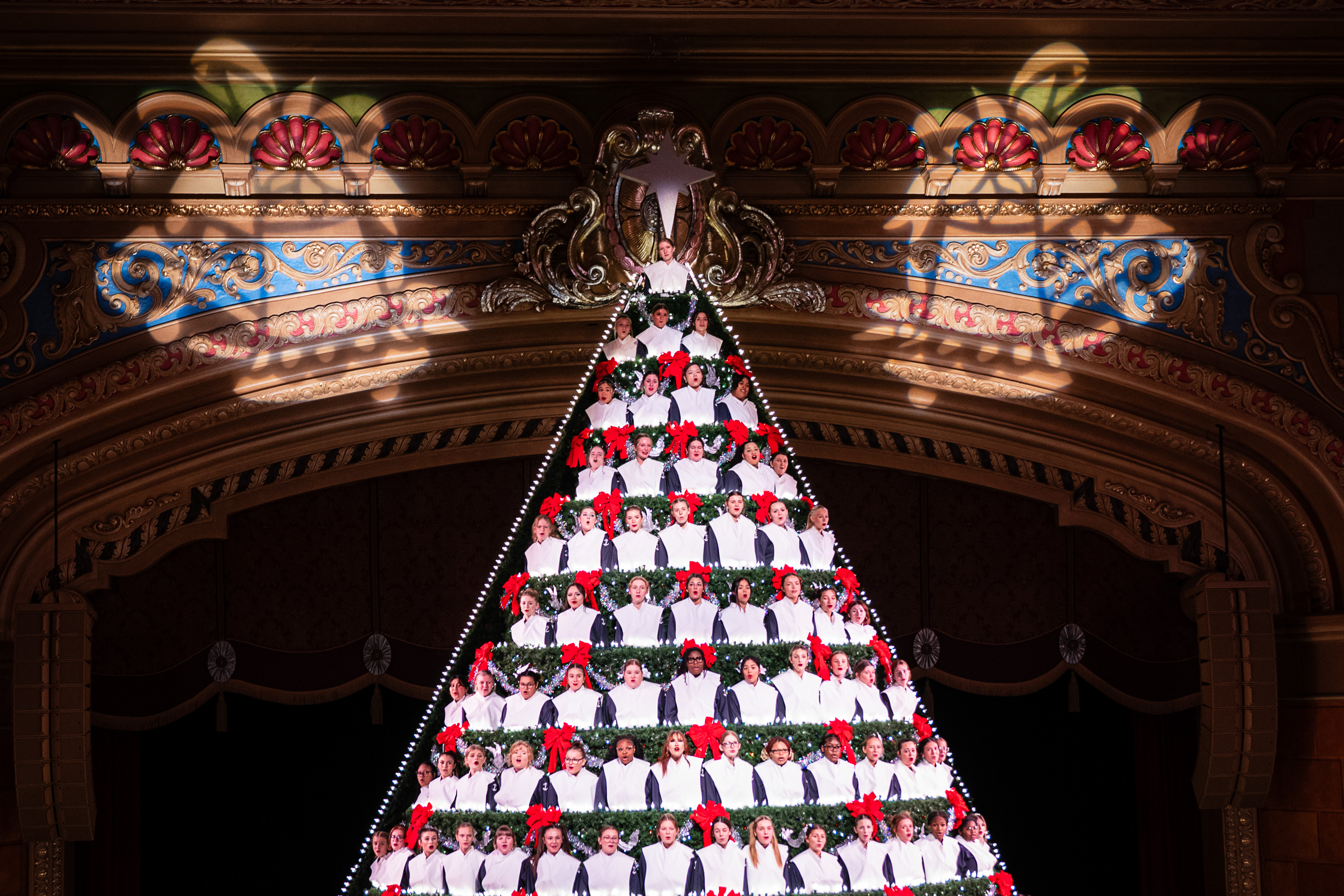 Behind the scenes of ‘America’s Tallest’ Singing Christmas Tree - mlive.com