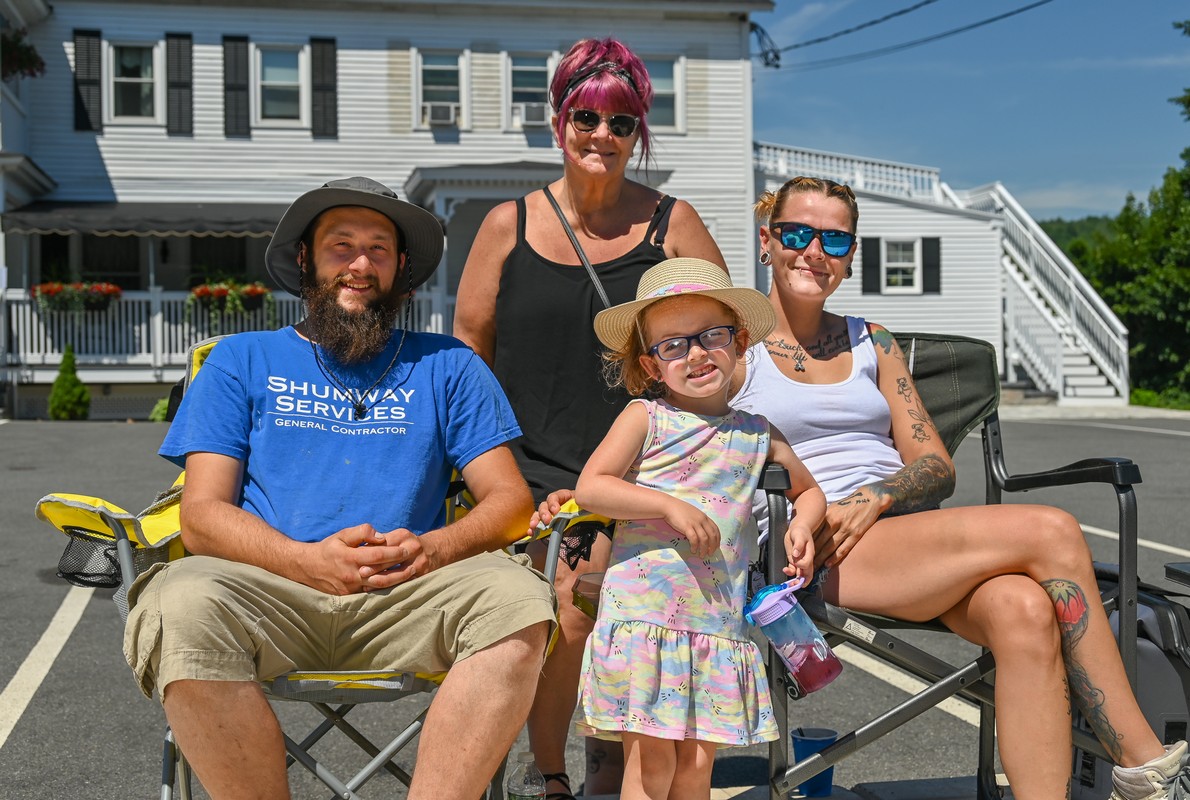 Whately celebrates 250th anniversary with parade (photos) - masslive.com