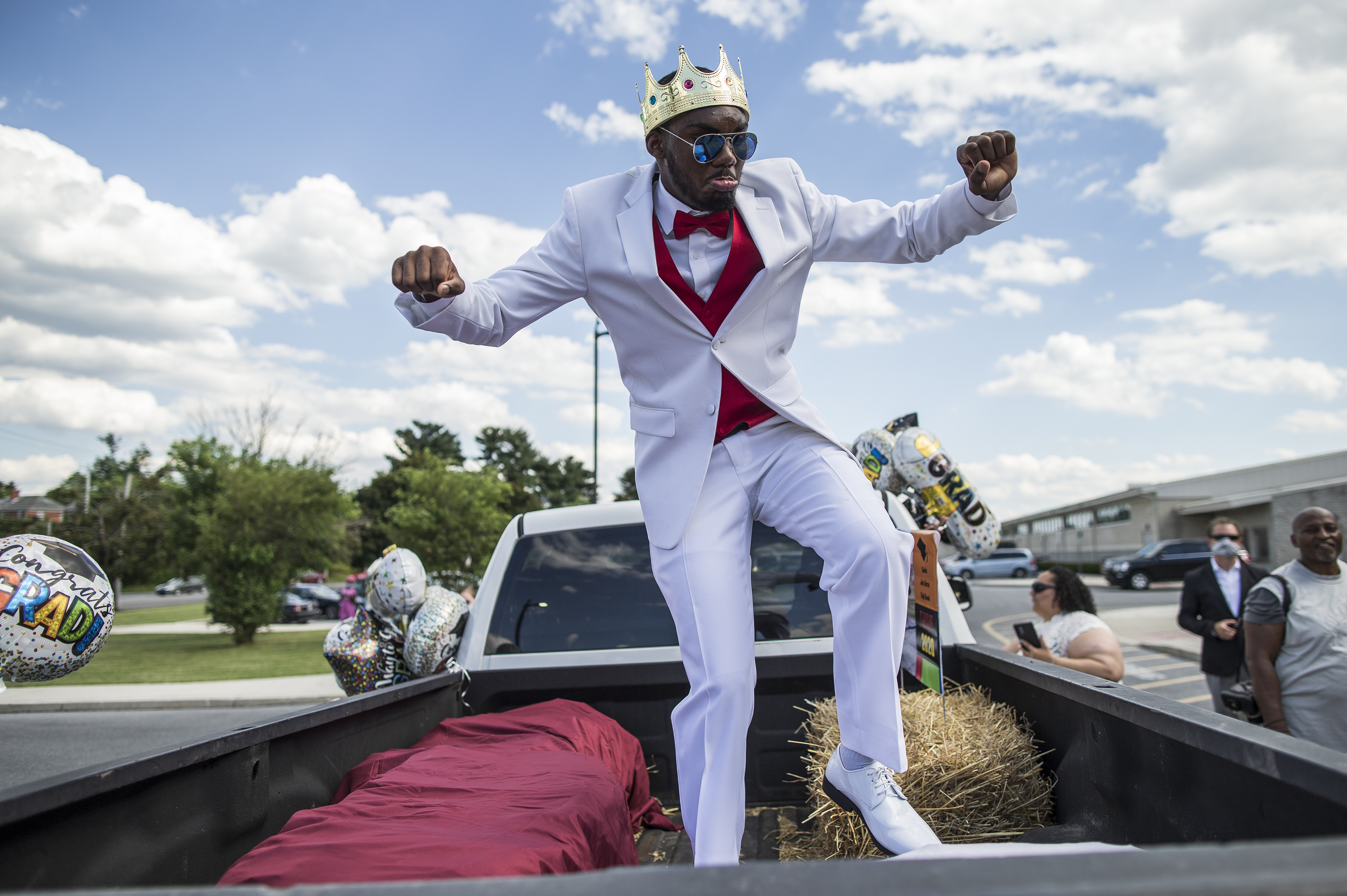 Harrisburg High School 2020 Prom Walk - pennlive.com