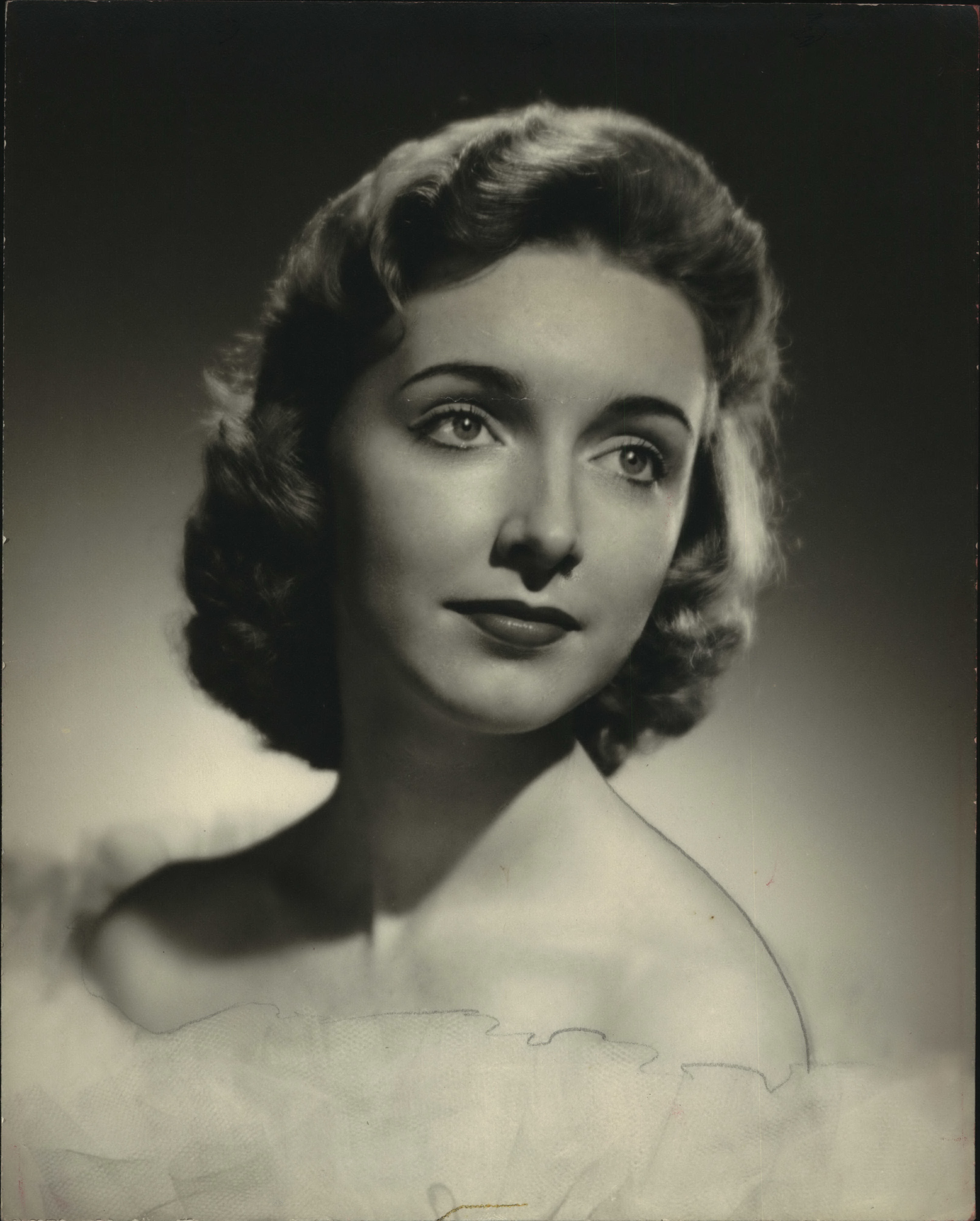 Liz Cochran's Instagram, Twitter & Facebook on IDCrawl