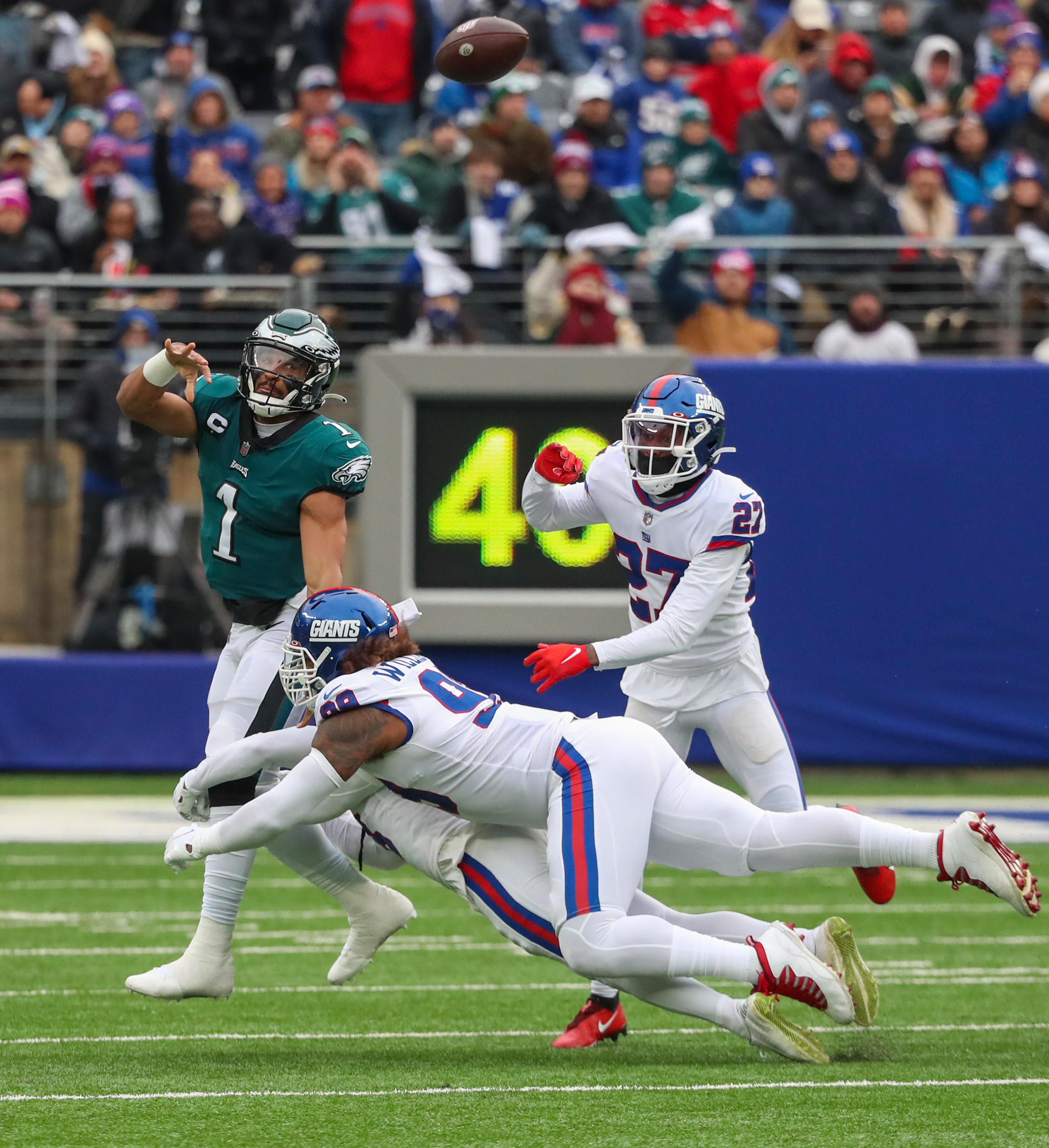 NFL Week 12: New York Giants defeat Philadelphia Eagles, 13-7 - nj.com