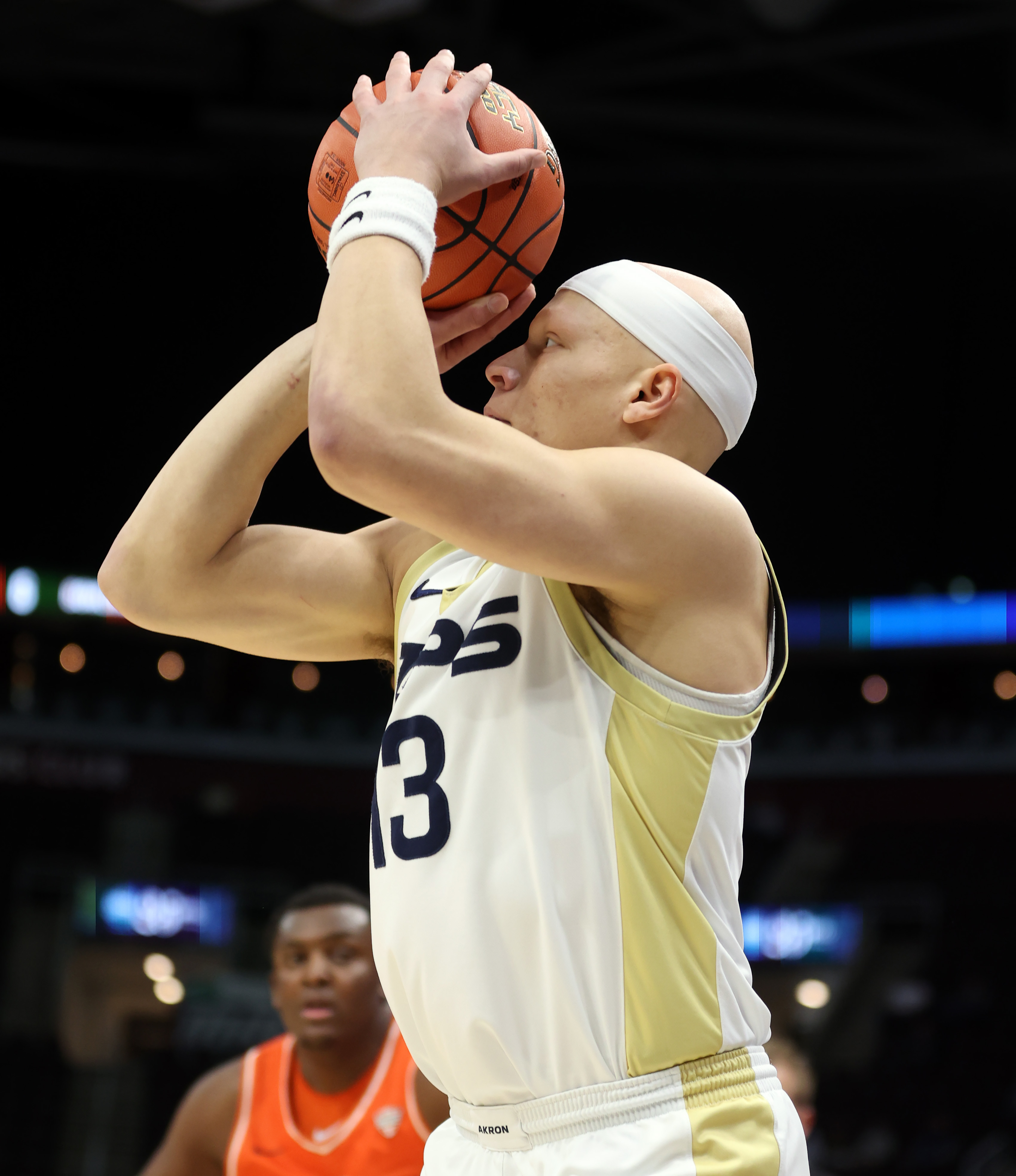MAC men’s basketball: Akron Zips vs. Bowling Green Falcons, March 13 ...