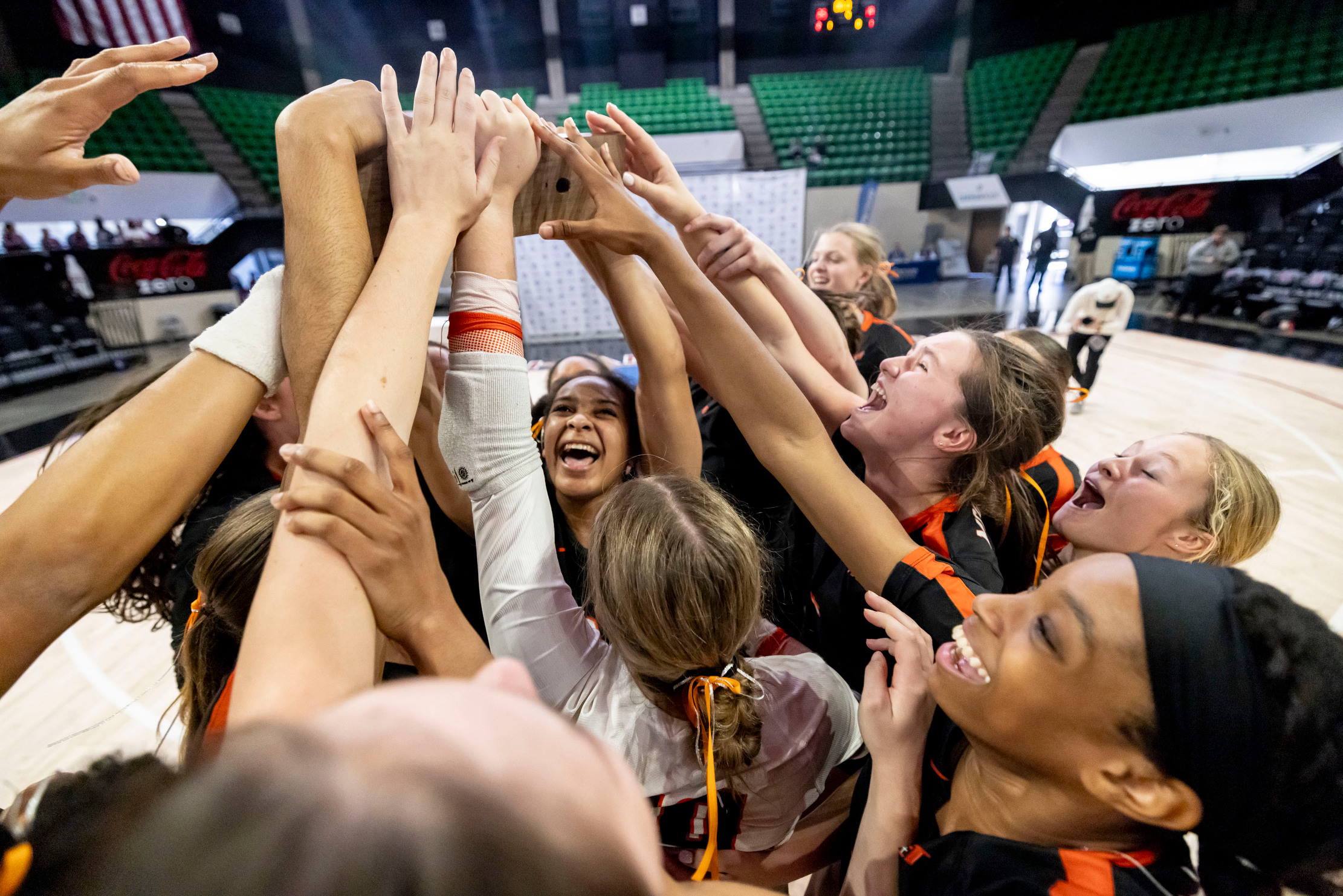 AHSAA Volleyball 7A State Championship - al.com