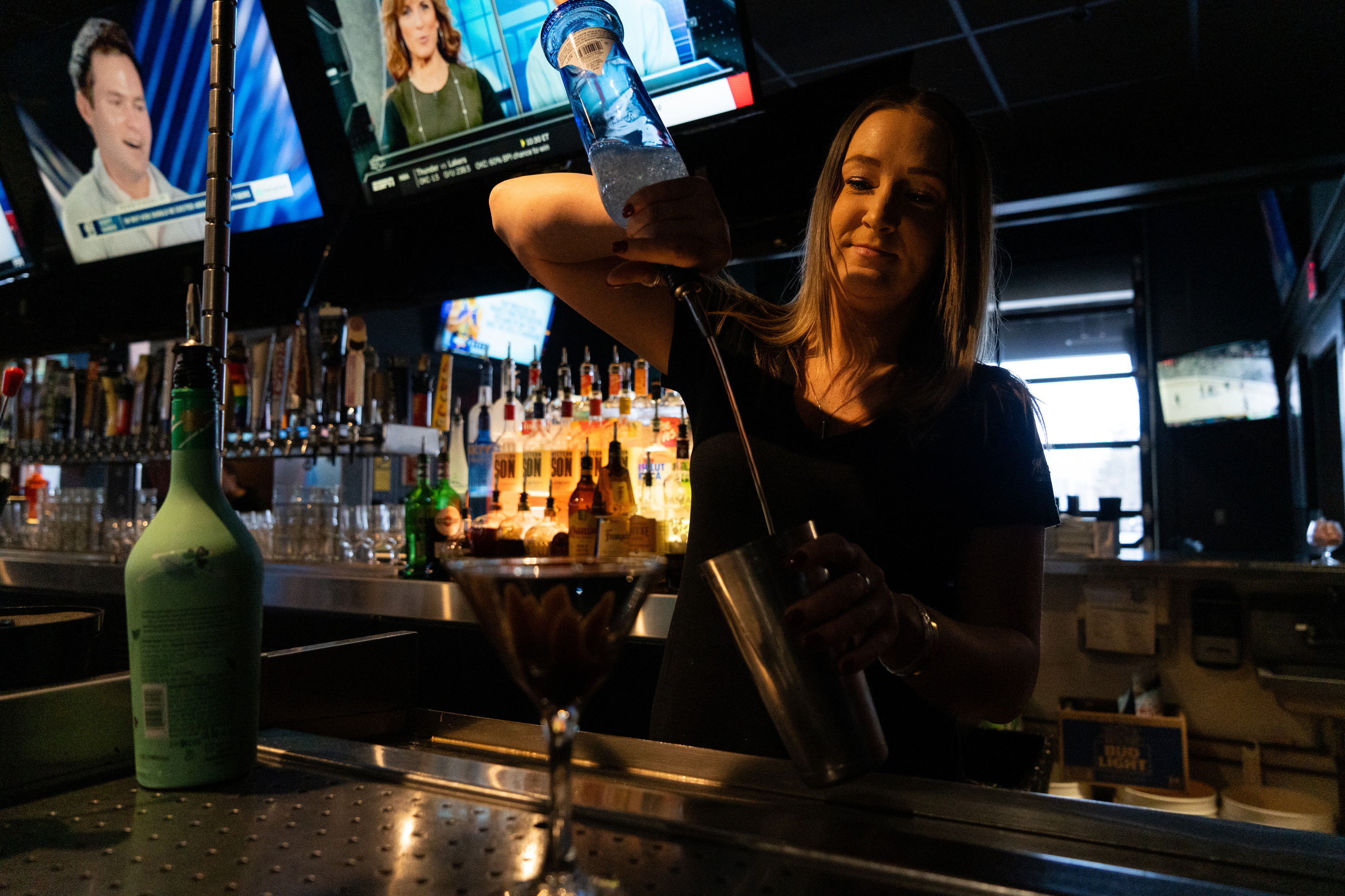 Michigan's Best Local Eats: Monelli's Italian Grill and Sports Bar ...