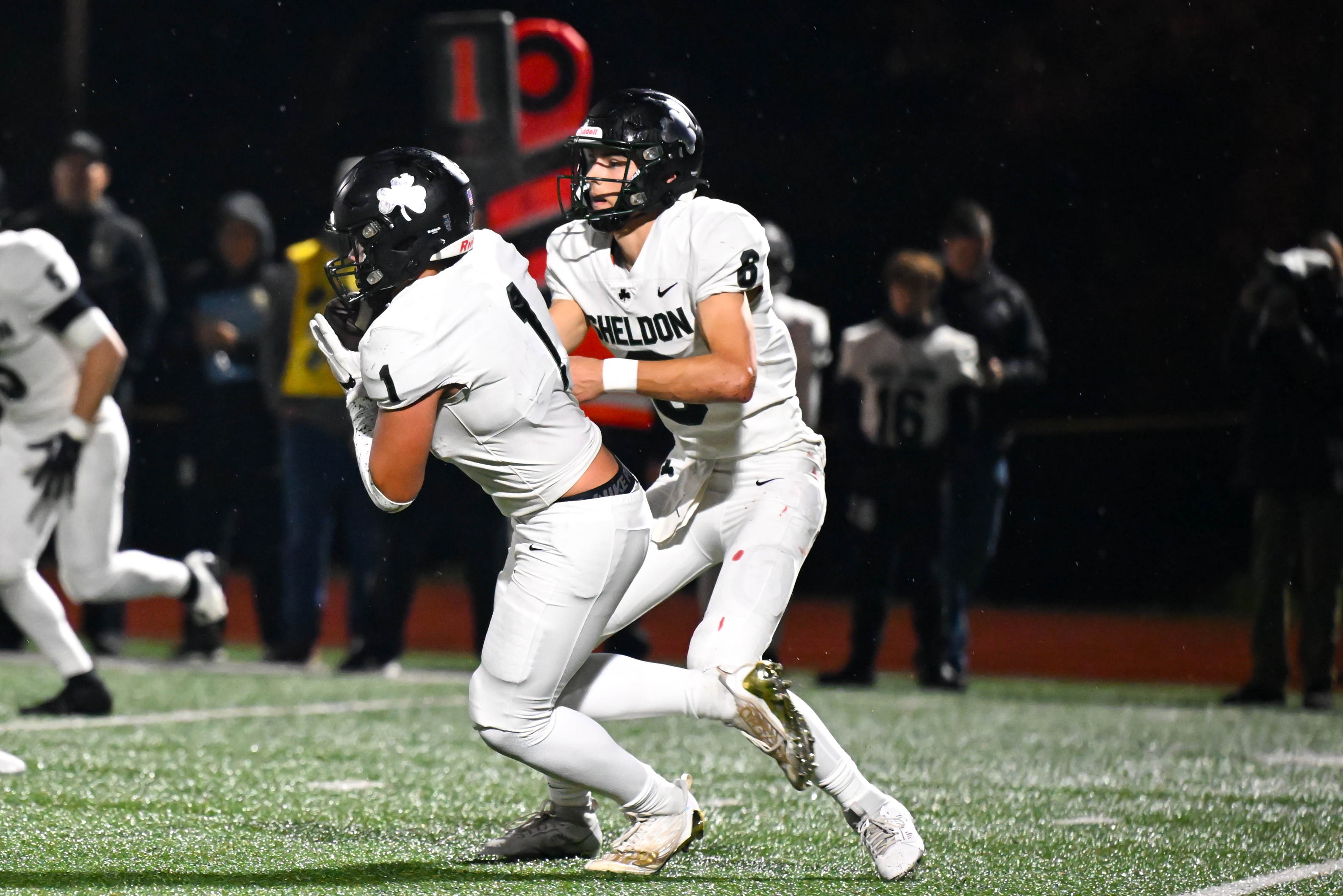 Oregon high school football: Lakeridge Pacers vs Sheldon Irish ...