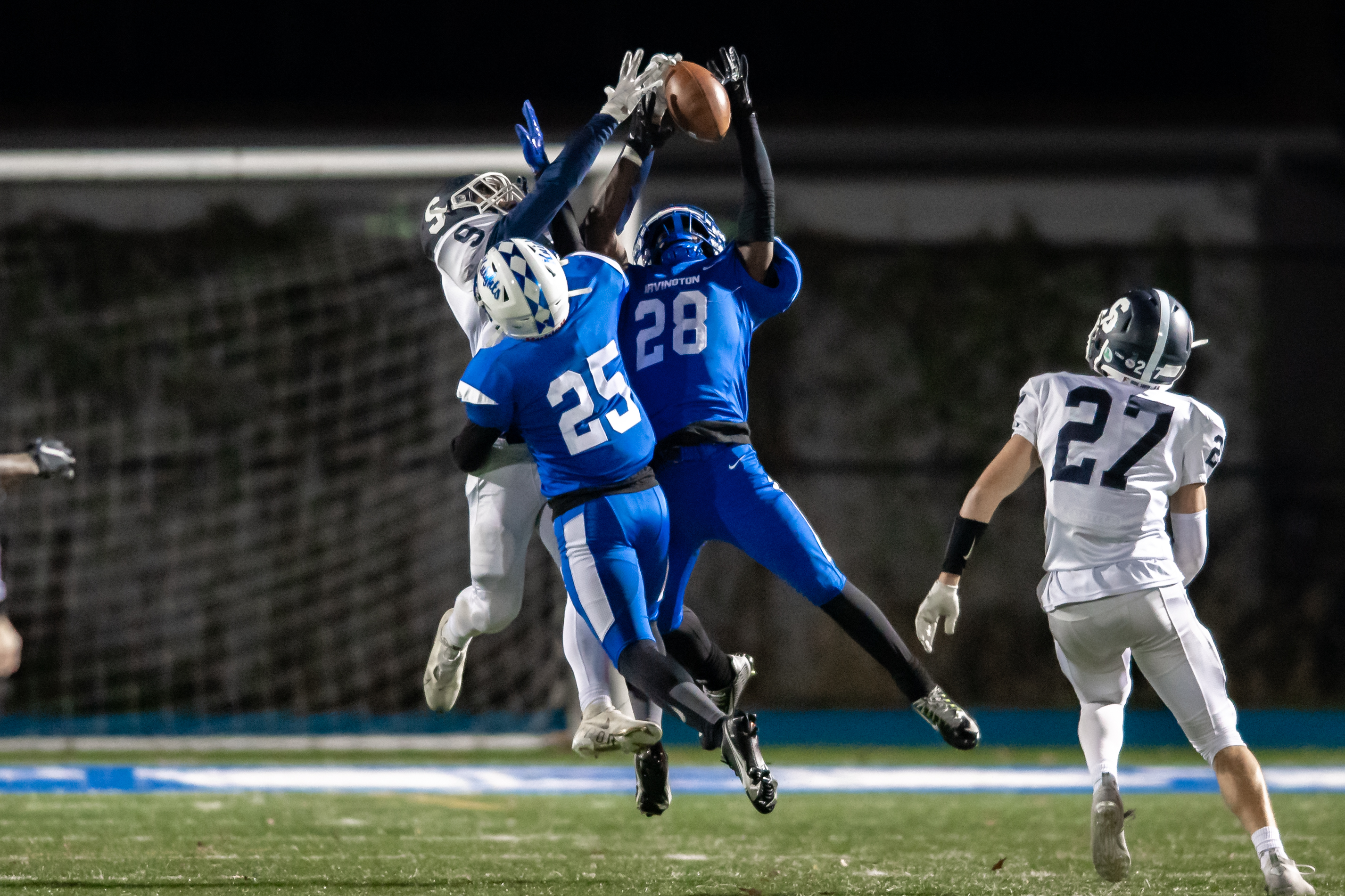 HIGH SCHOOL FOOTBALL: Middletown South vs Irvington (NJSIAA North ...