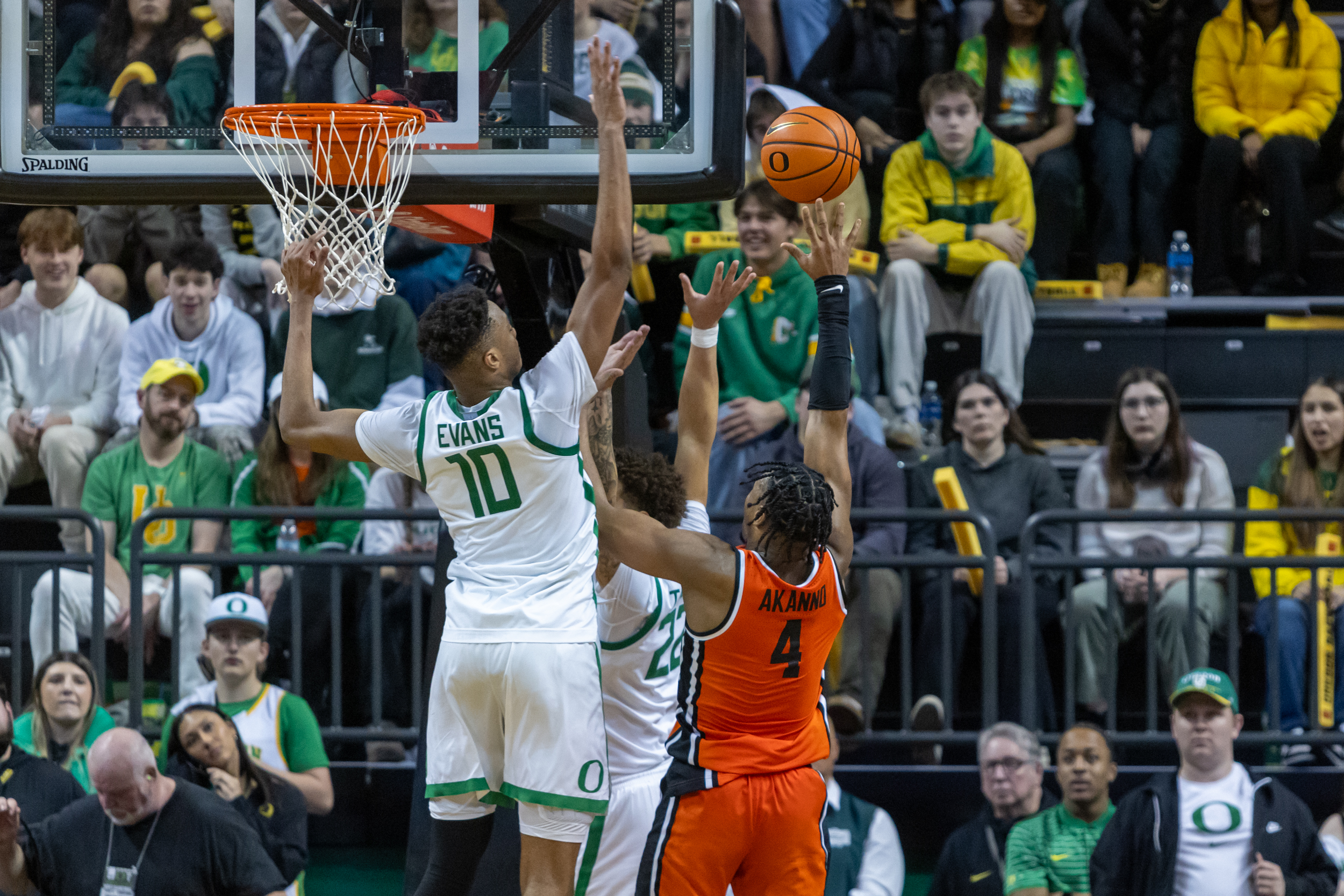 Oregon Ducks vs. Oregon State Beavers men's basketball: Feb. 28, 2024 ...