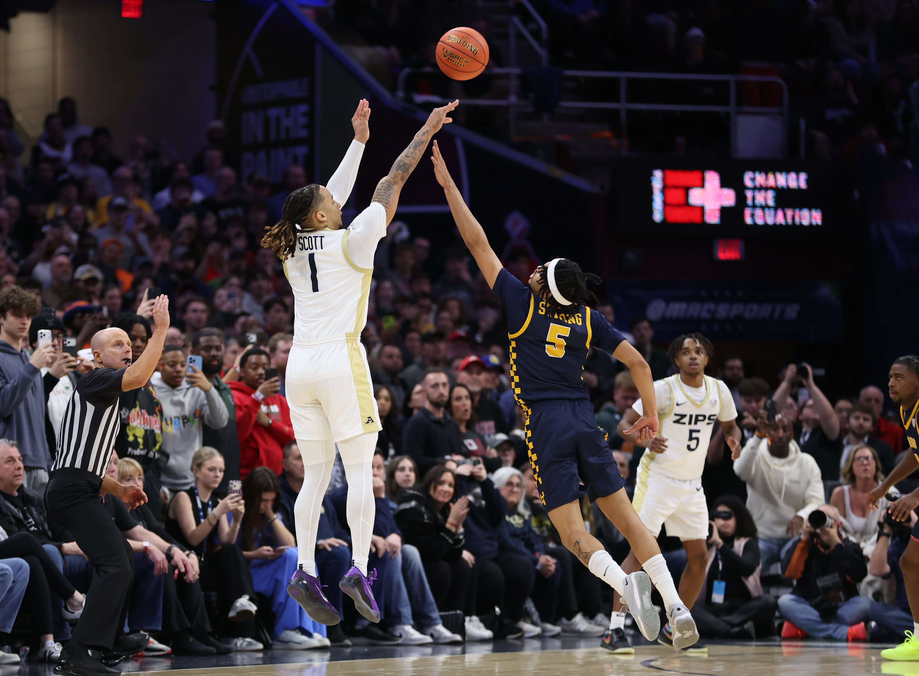 MAC Men's Basketball Championship: Akron Zips vs. Toledo Rockets, March ...