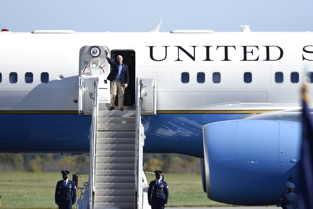 Mike Pence leads rally in Reading, Pa. - pennlive.com