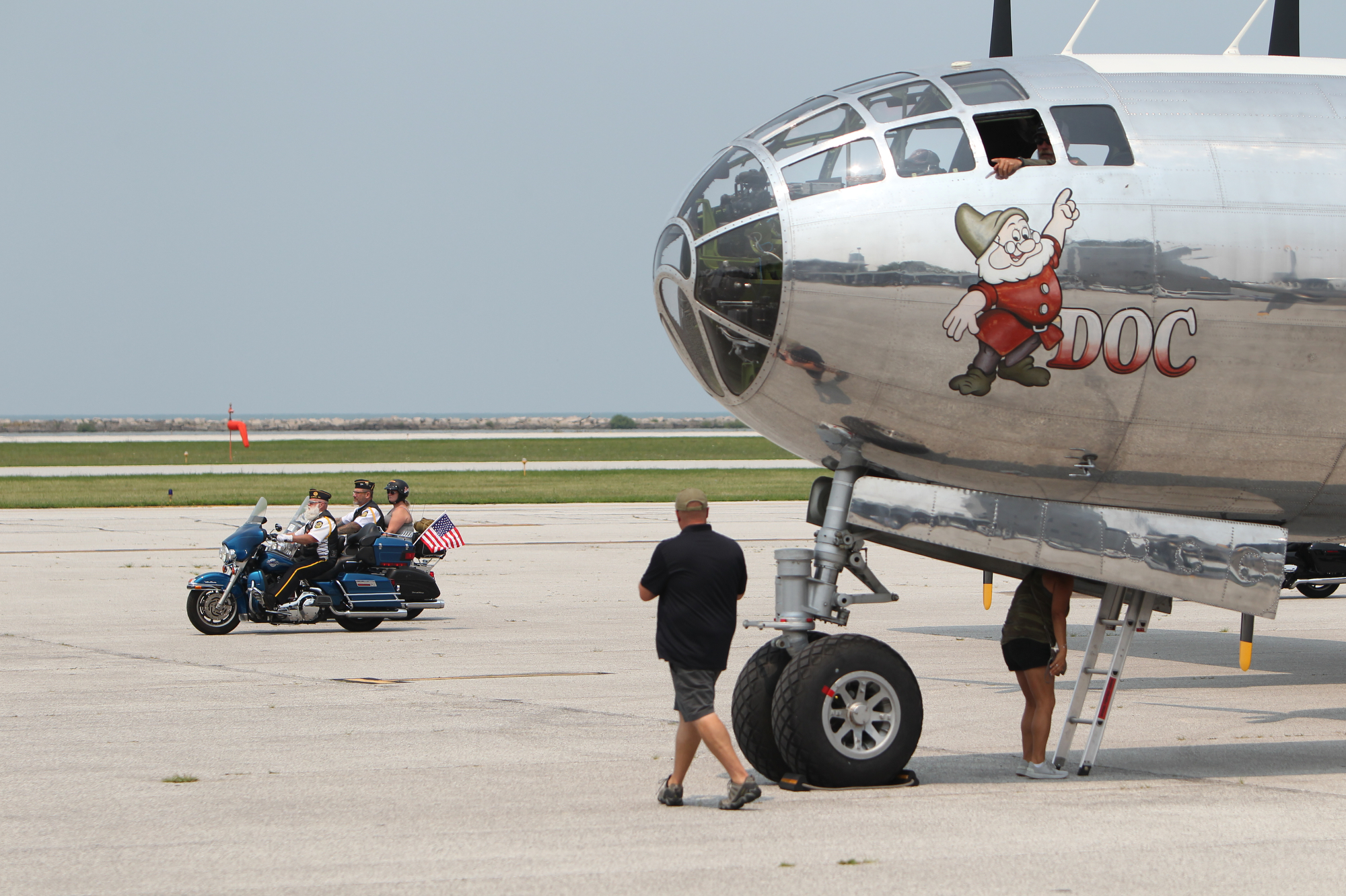 B-29 Doc Superfortress lands in Cleveland for three day visit ...