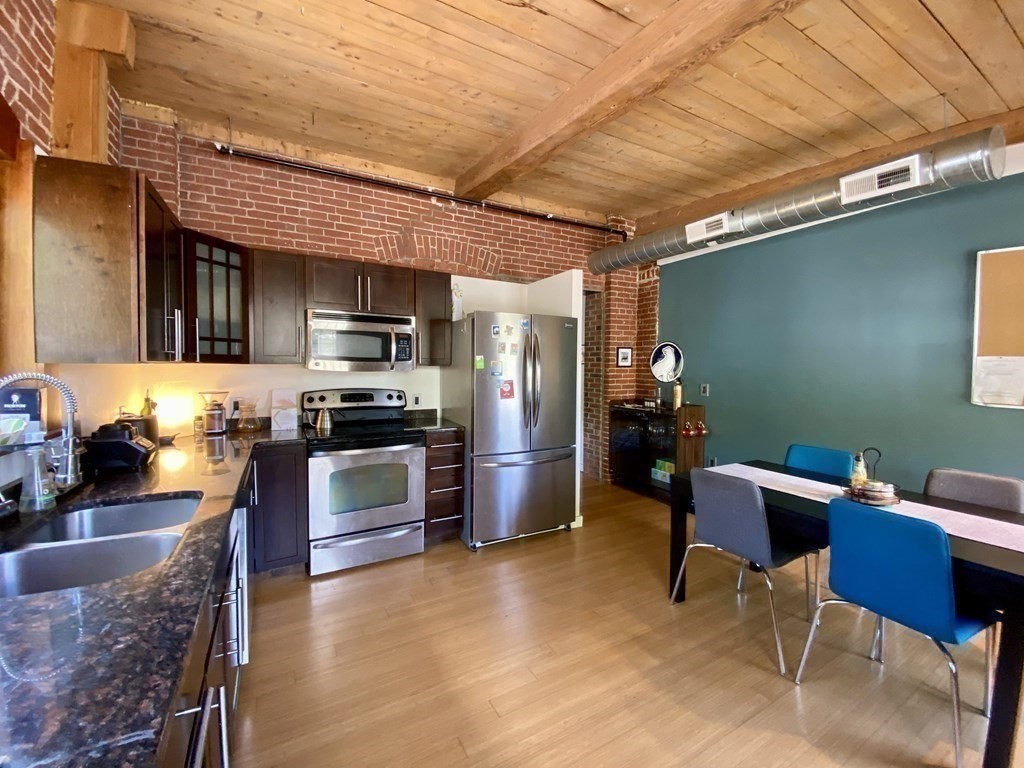 House of the Week: Four-story condo in clock tower features views of ...