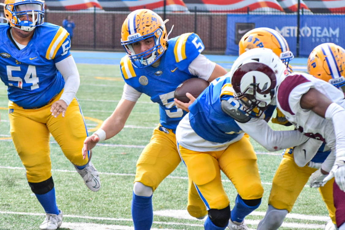 St. Peter's overtakes Fordham Prep, 40-20 - silive.com