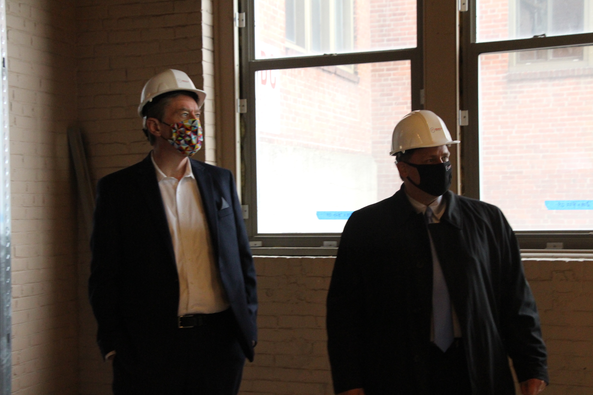 City officials toured apartments on Chatham Street in Worcester ...