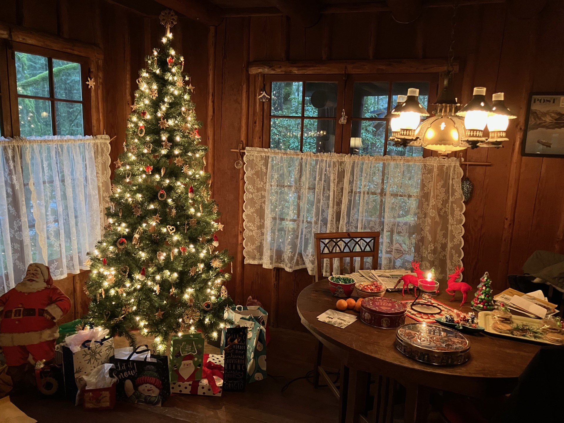 Decorating Steiner cabins - oregonlive.com