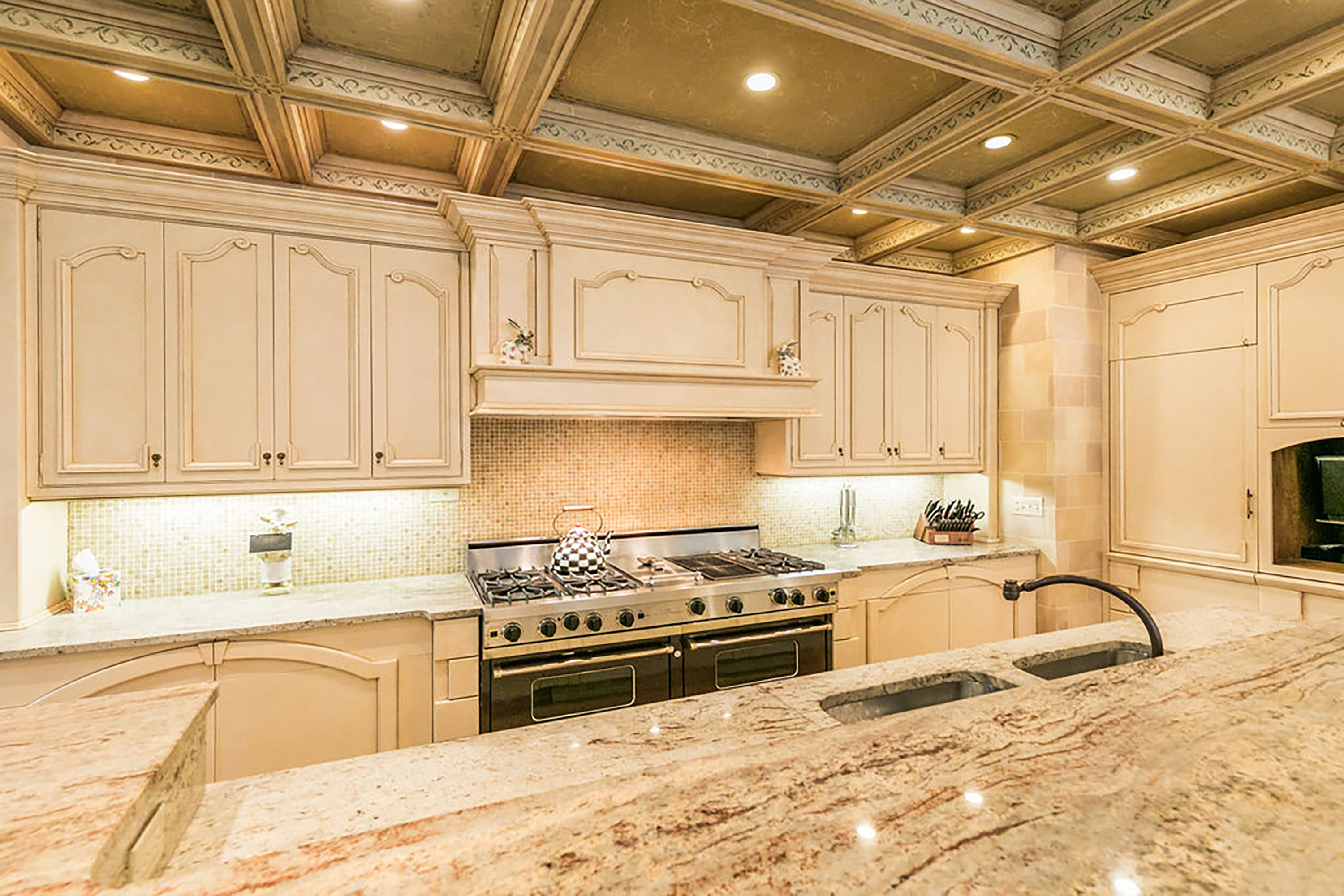 Owner says living at this historic Fayetteville home has been a "dream ...