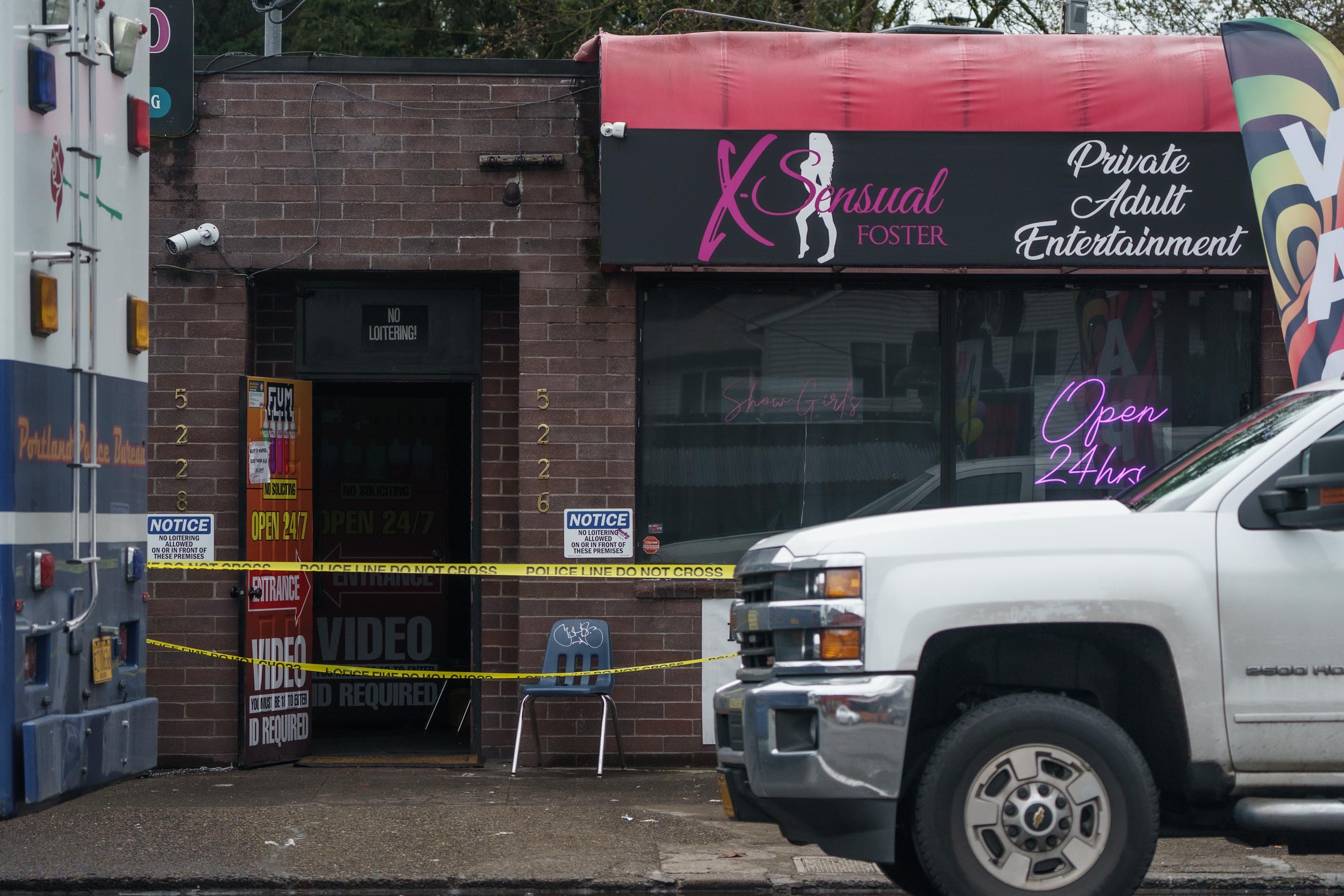 One dead in Fantasyland adult entertainment store shooting in Southeast ...