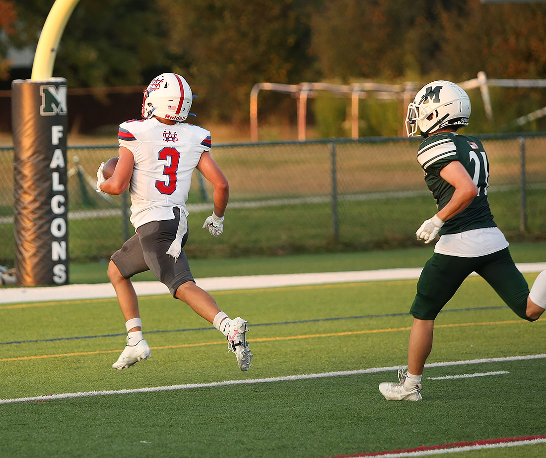 West Springfield vs Minnechaug Football 9/13/24 - masslive.com