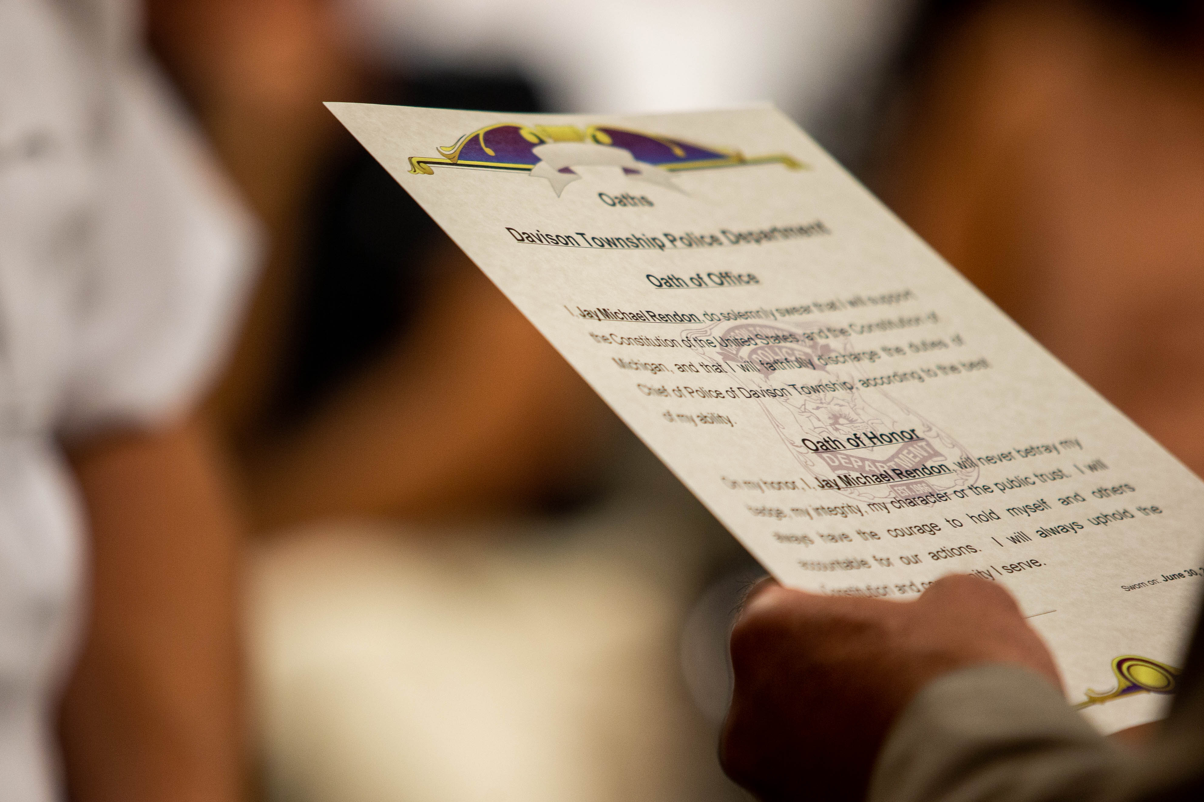 Davison Township inducts new chief of police during swearing-in ...