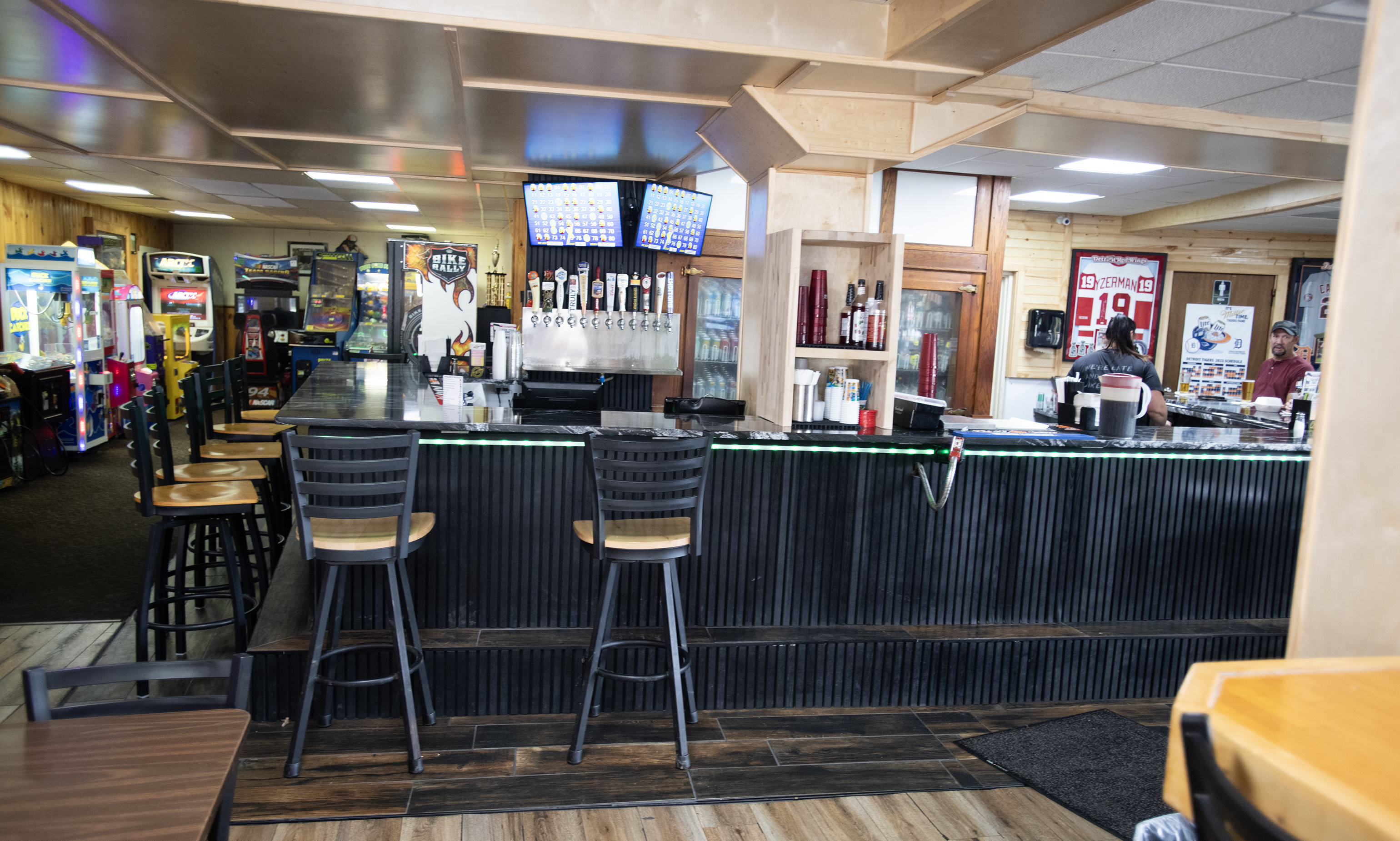 Michigan’s Best Local Eats: Aggie’s Sports Bar - mlive.com