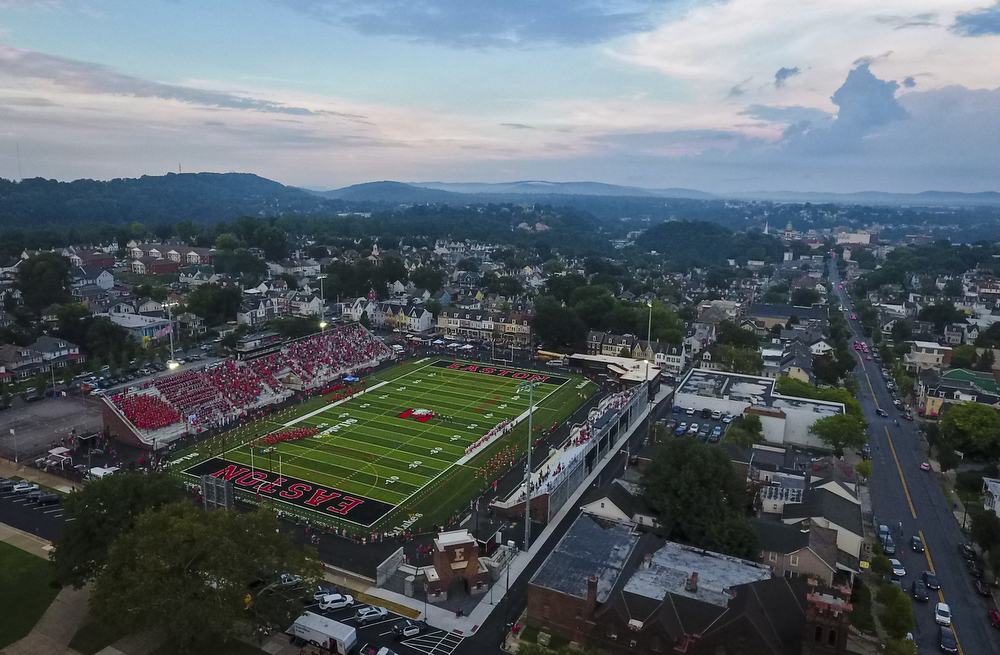 Easton football hosts Pocono Mountain East on Aug. 27, 2021 ...