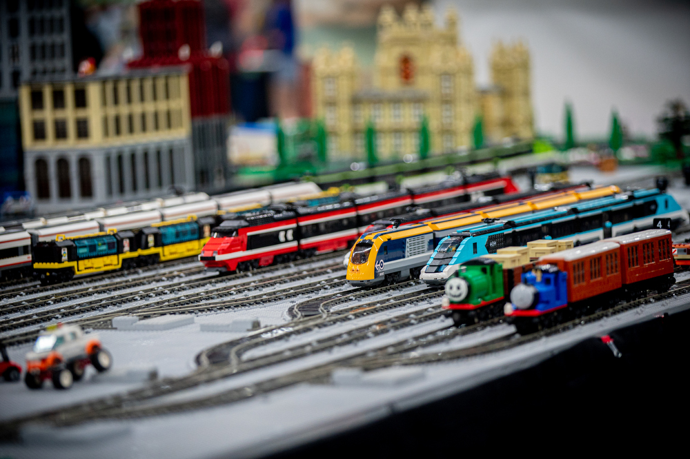 Bricks Cascade LEGO Fan Expo at the Oregon Convention Center May 13-14 ...