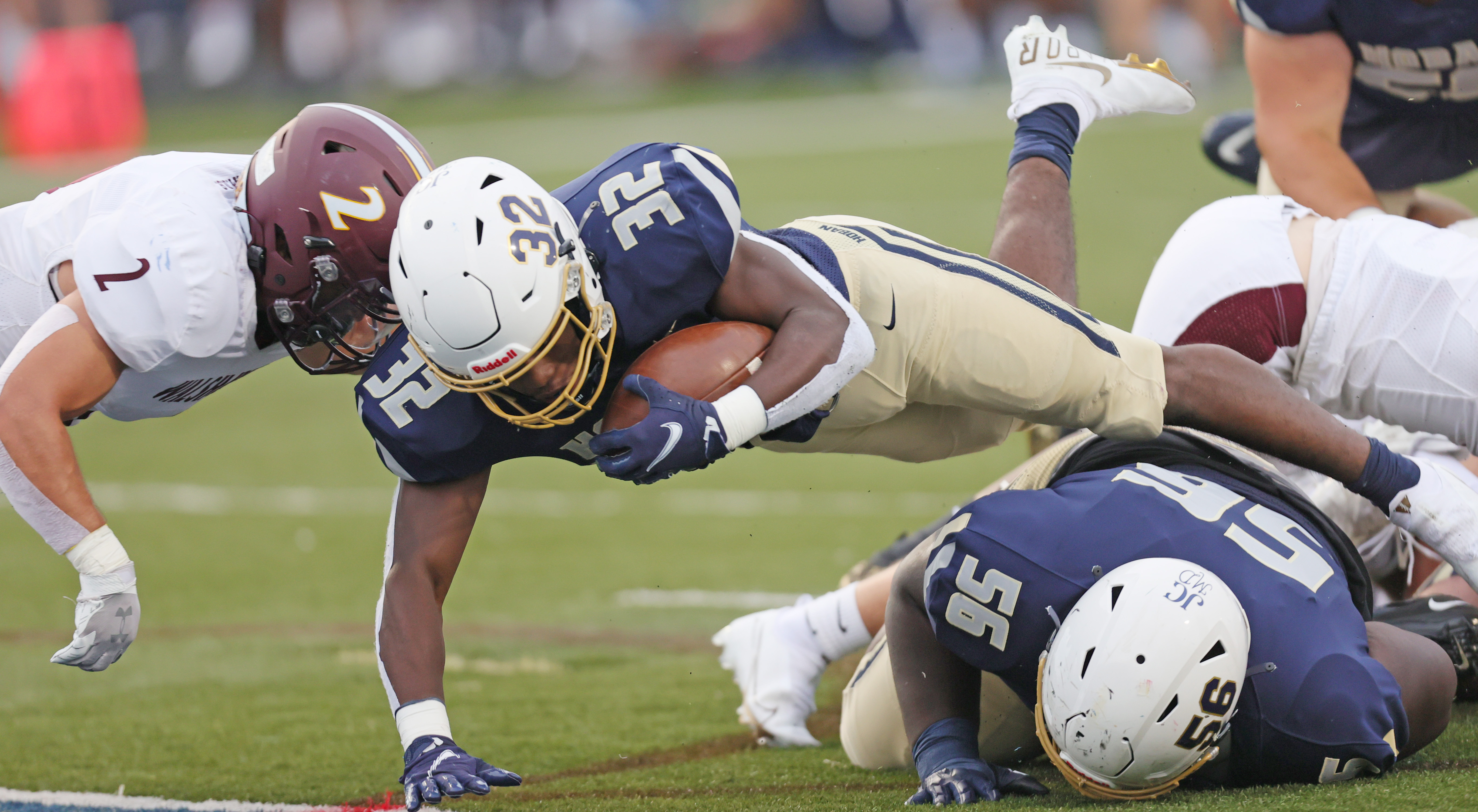 Archbishop Hoban vs. Walsh Jesuit in high school football, September 3 ...