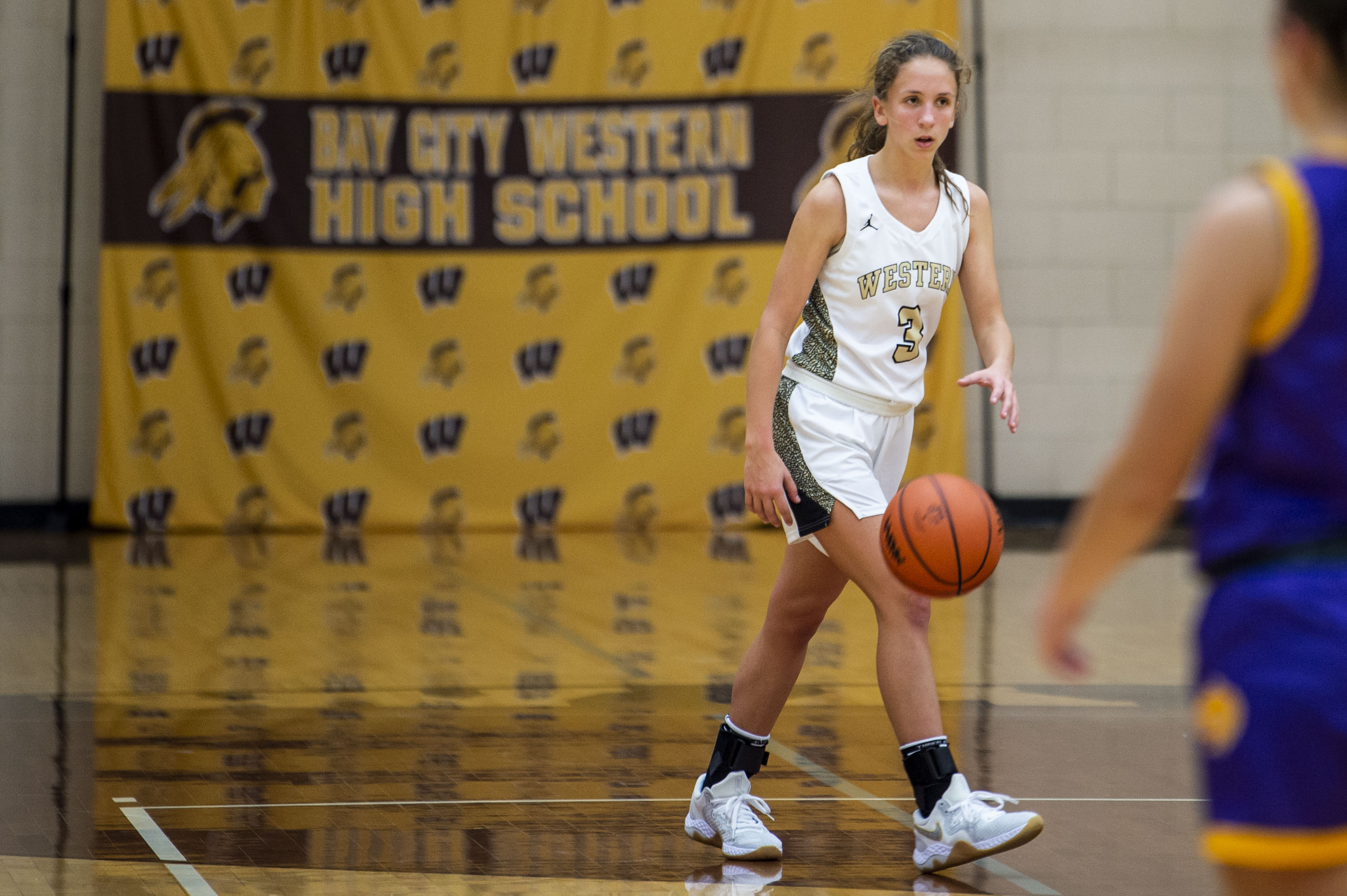 Bay City Western girls basketball defeats Bay City Central - mlive.com