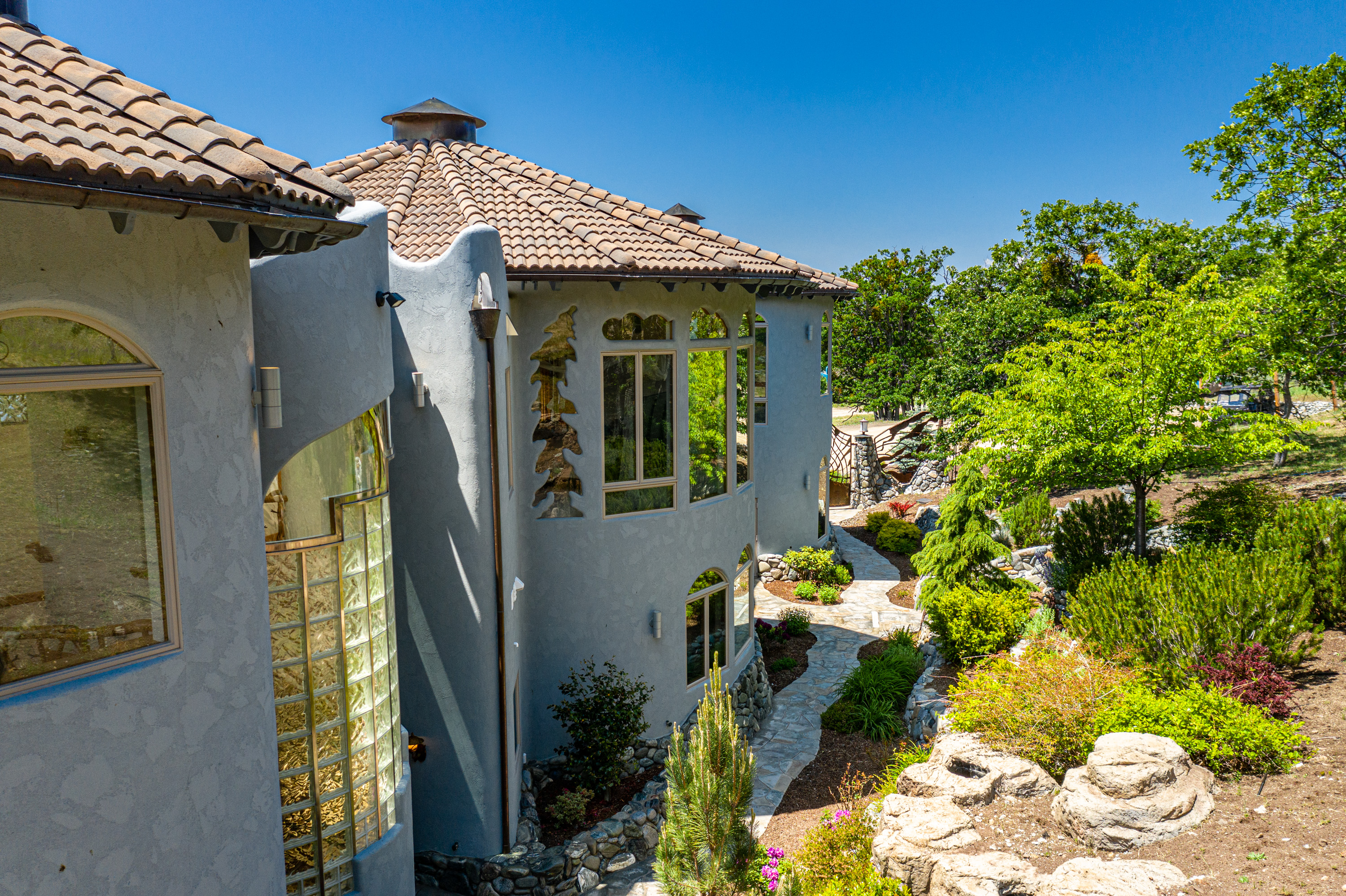 'Work of art’ Ashland house - oregonlive.com