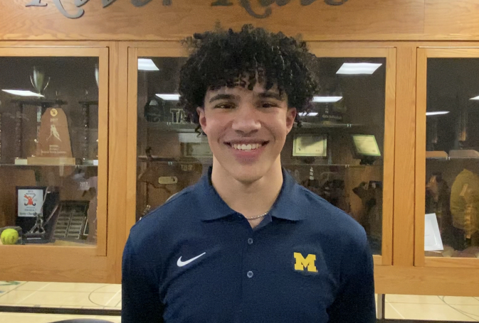 Michigan football signing ‘dream come true’ for Huron All-American ...