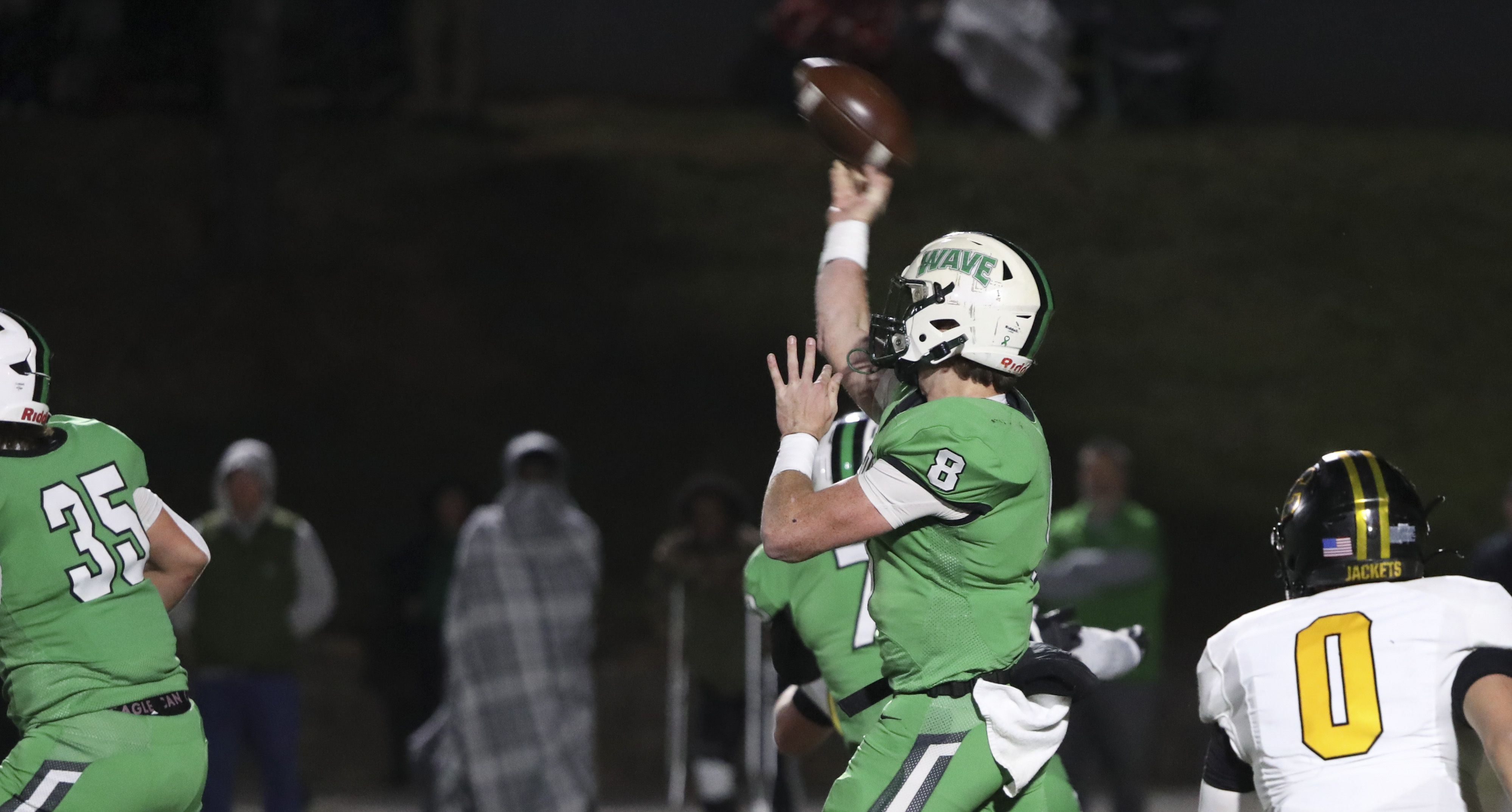 Corner at Leeds 5A Football Playoffs - al.com