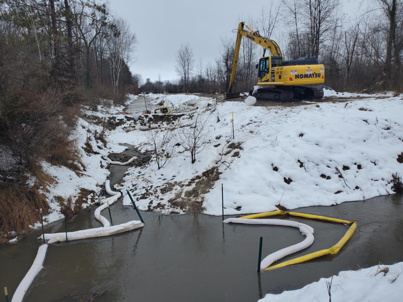 EPA cleans up oil spill in Saginaw County - mlive.com