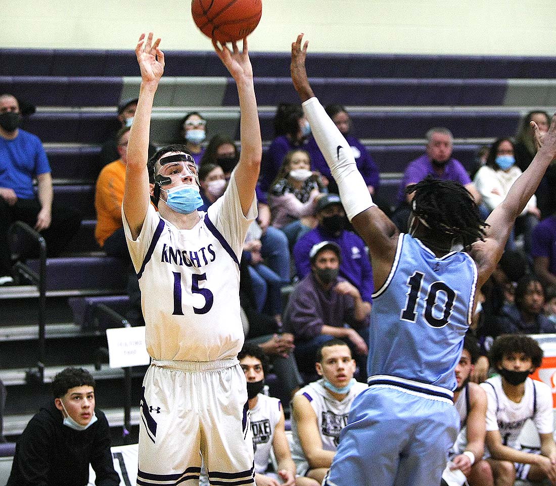 Dracut vs Holyoke boys Basketball 3/8/22 - masslive.com
