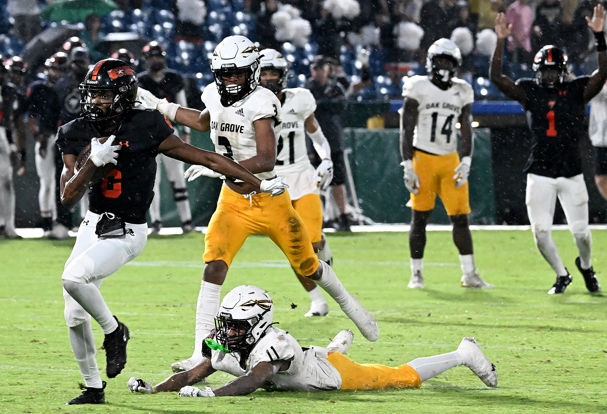 Oak Grove (MS) vs. Hoover Football - al.com
