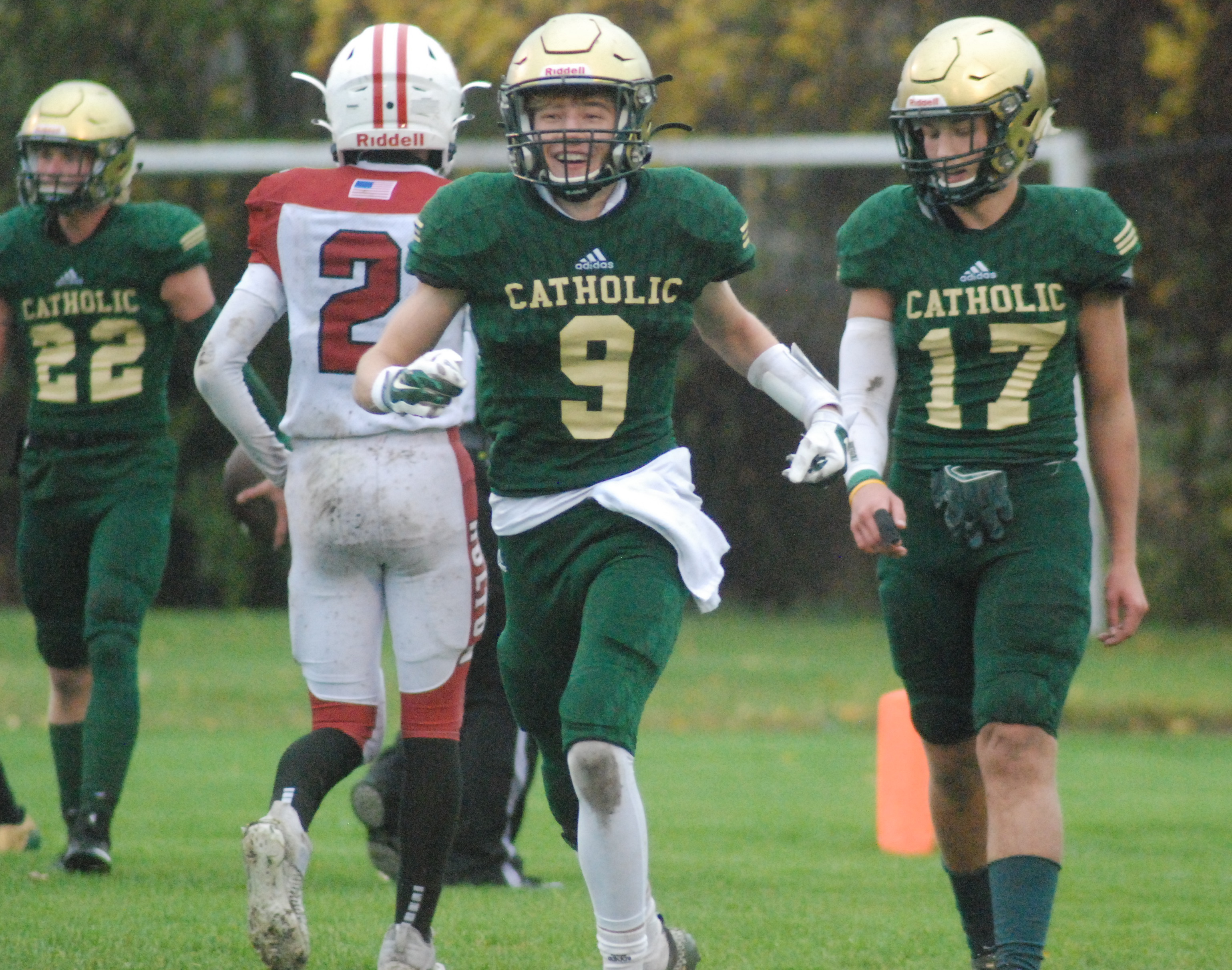 Muskegon Catholic Central defeats Holton, 60-0, in high school football ...