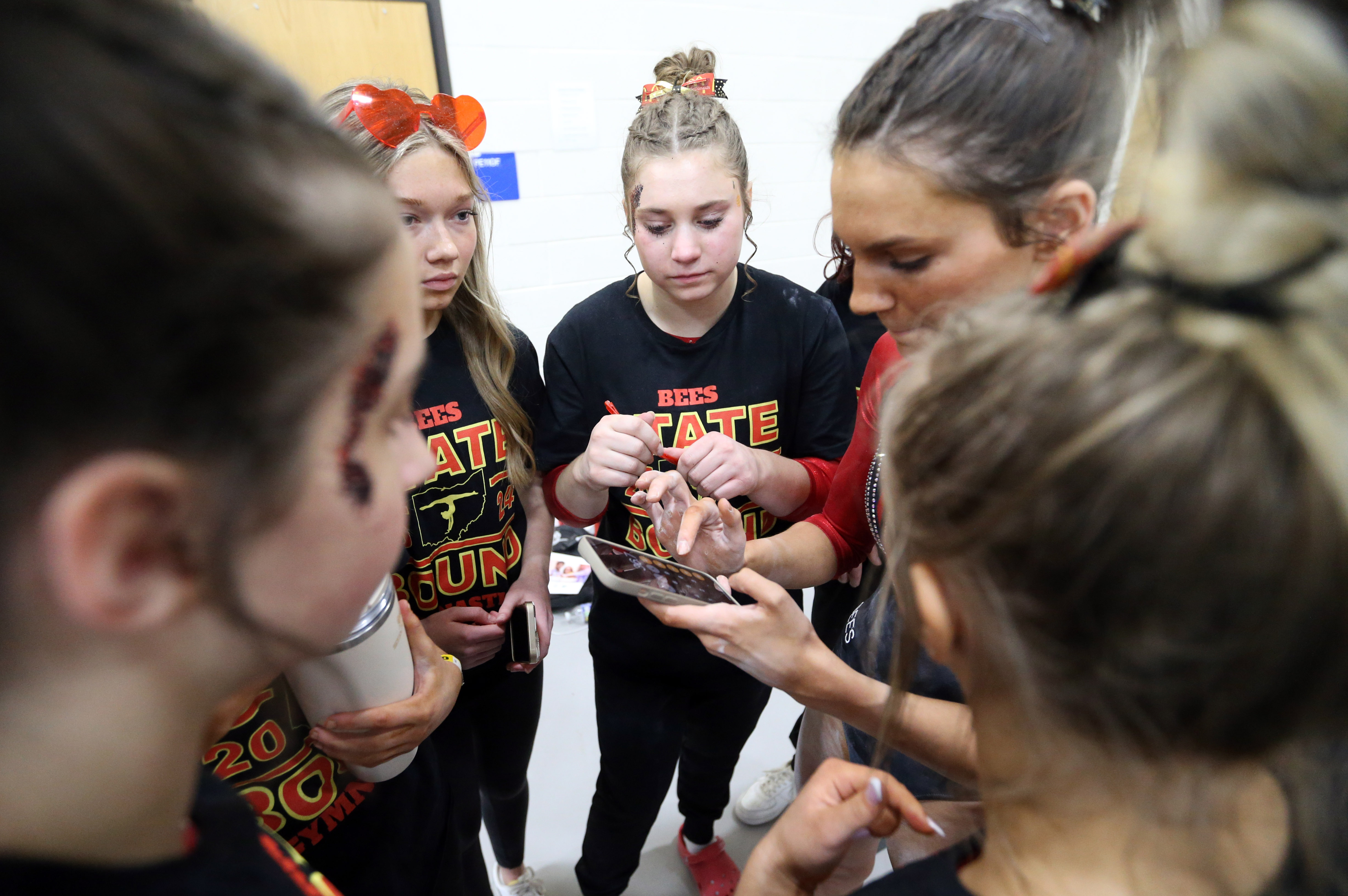 Dramatic finish to the 2024 OHSAA state gymnastics championship as Bees ...